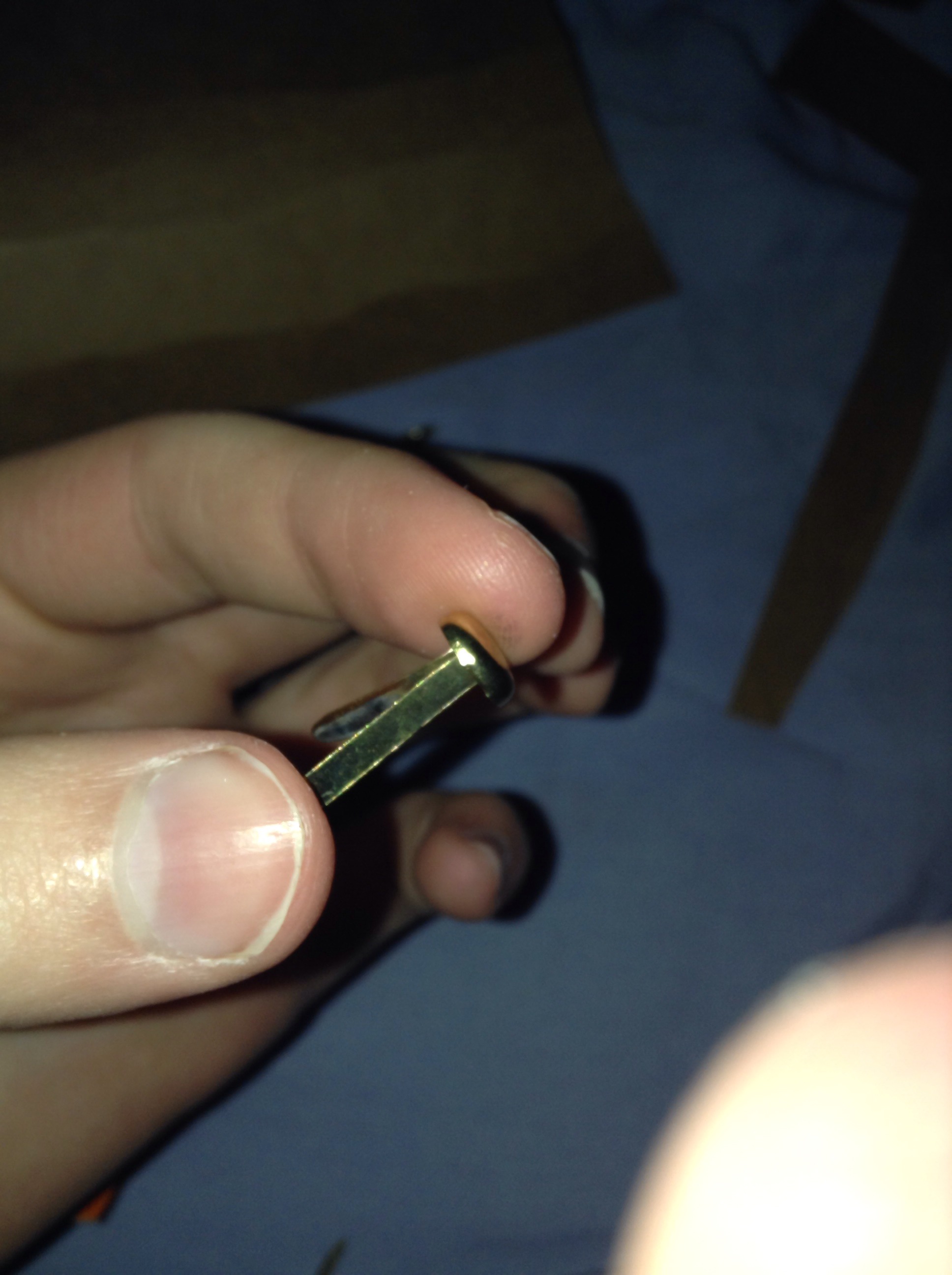 Awesome Nazgul Gauntlet : 7 Steps - Instructables