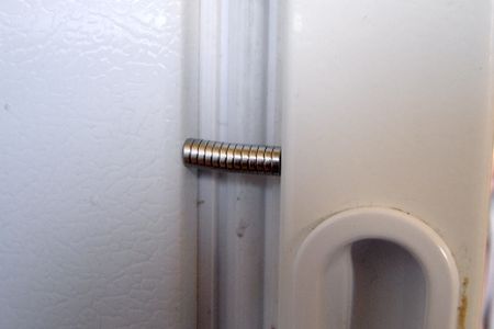 How to Keep Your Refrigerator Door Shut : 3 Steps (with Pictures ...