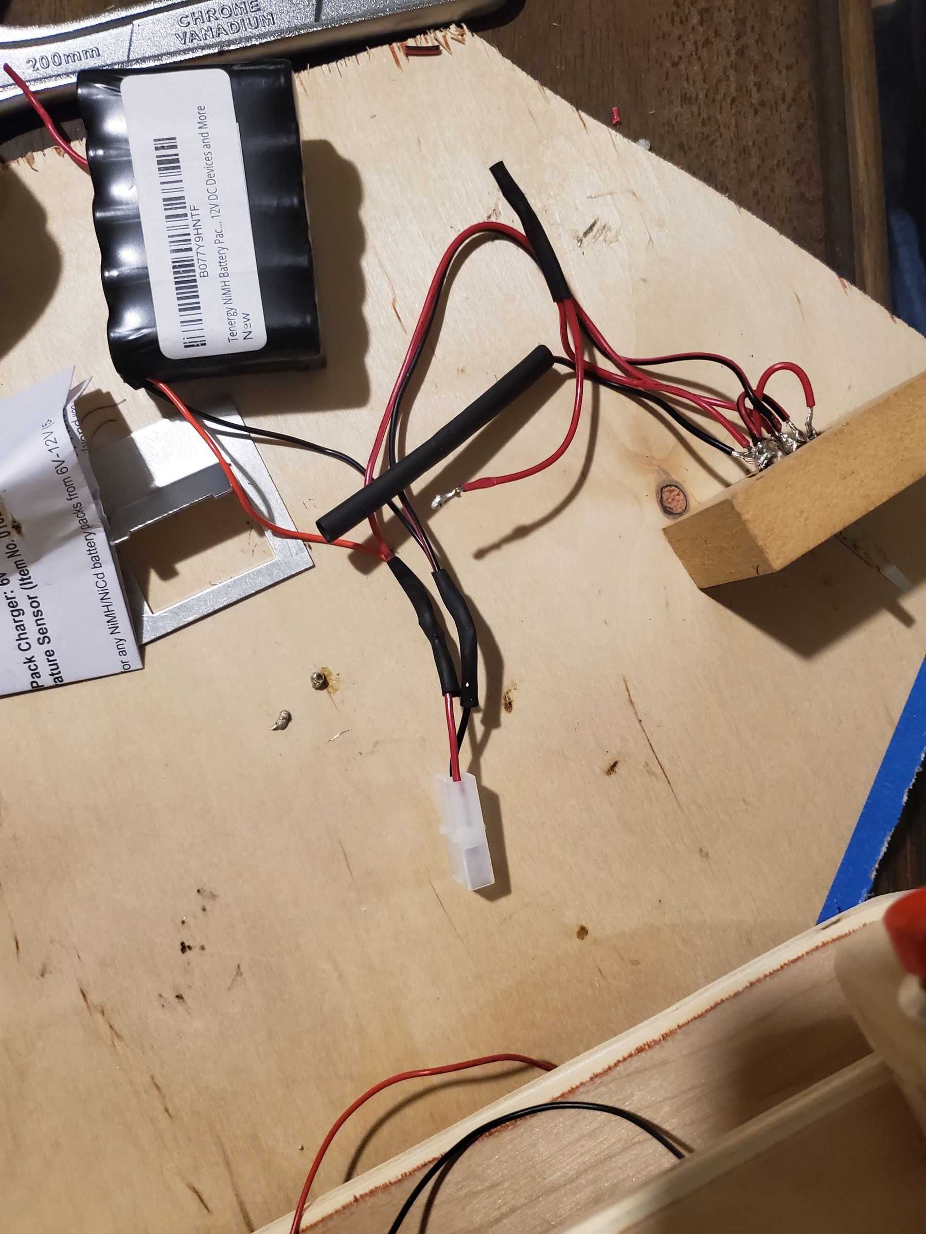 Deployable Shield : 12 Steps - Instructables