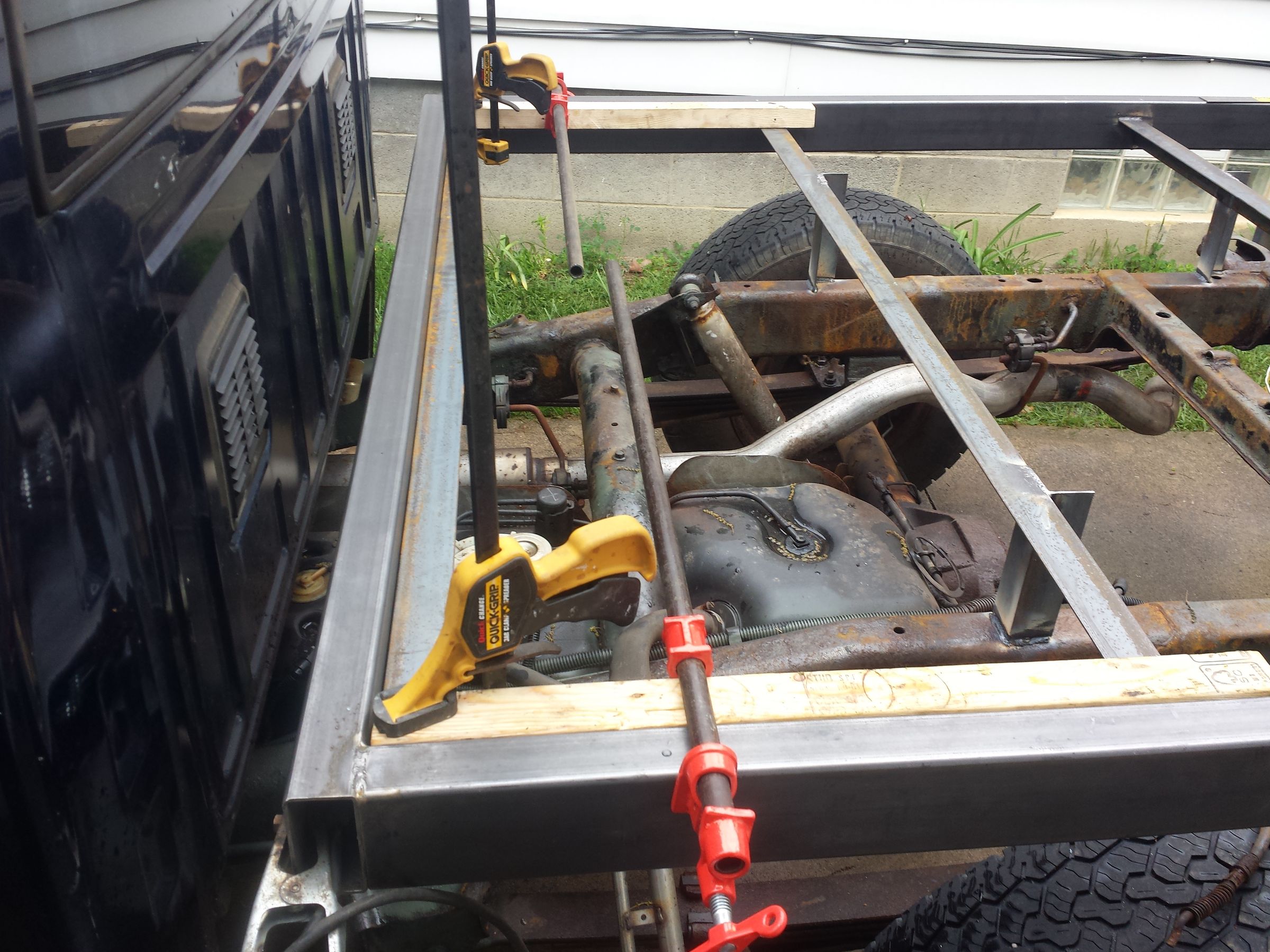 Convert Your Pickup Truck to a Flatbed : 7 Steps (with Pictures ...