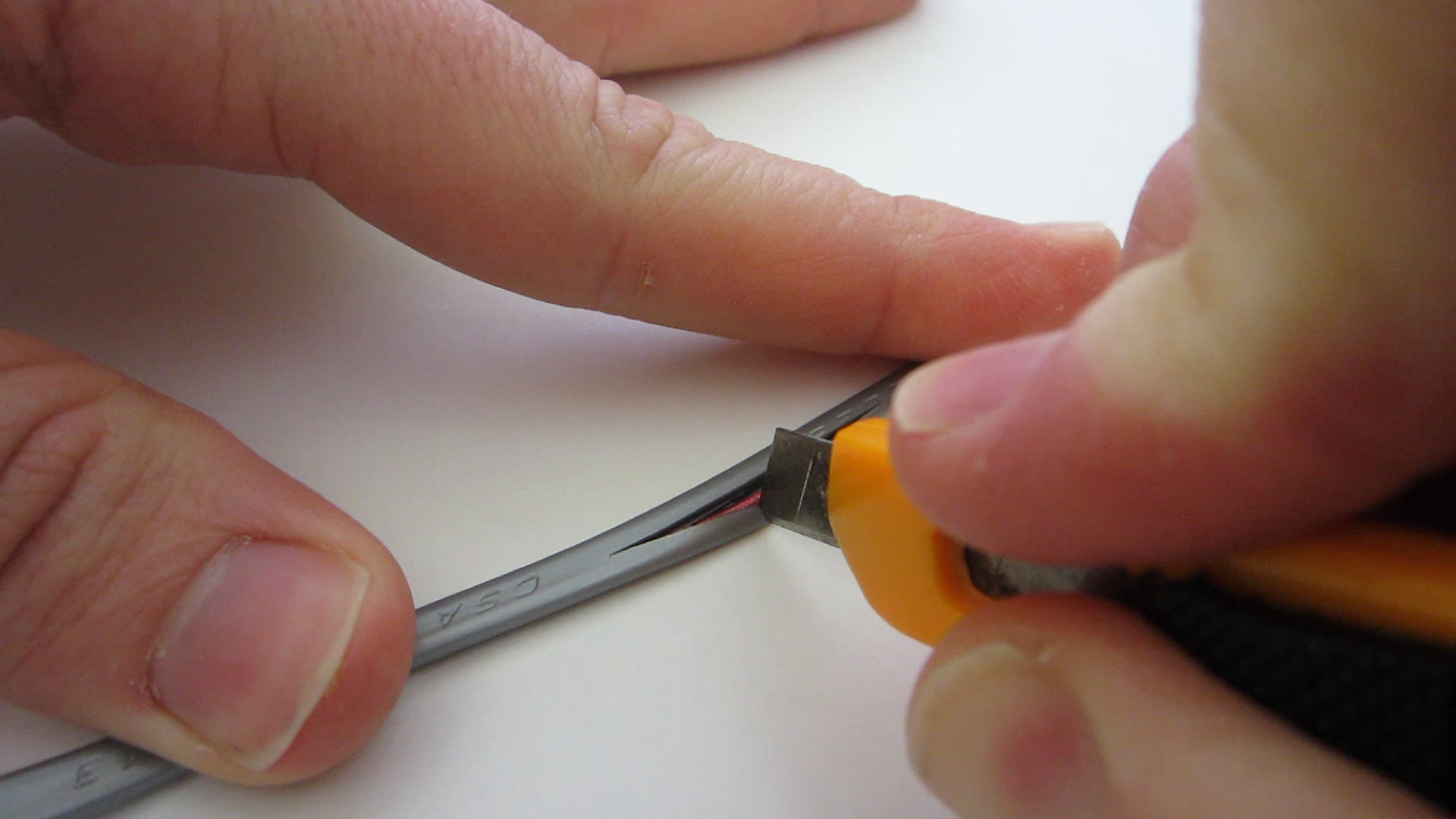 Simple Intercom From a Pair of Old Corded Phones : 8 Steps (with ...