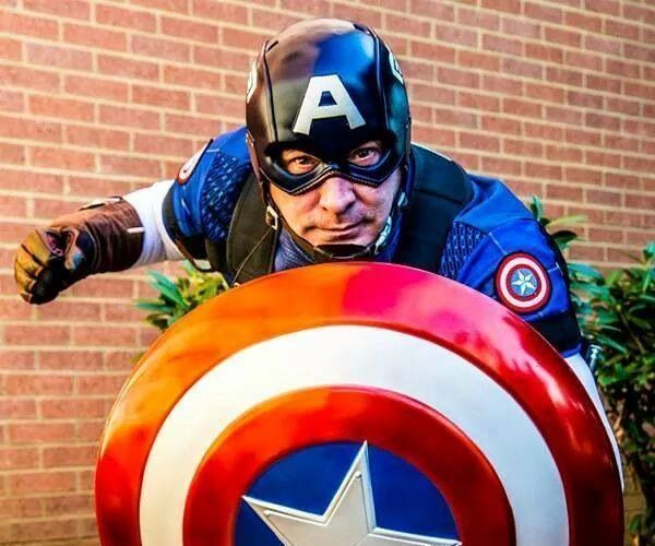 Custom Made Captain America Helmet : 4 Steps - Instructables