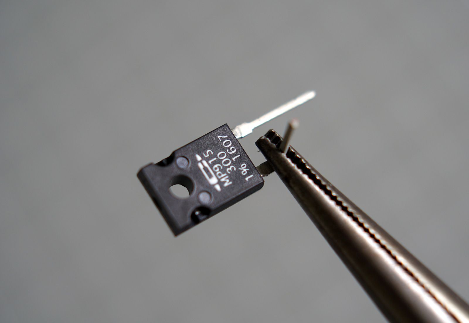 Headphone Dummy Load : 10 Steps (with Pictures) - Instructables