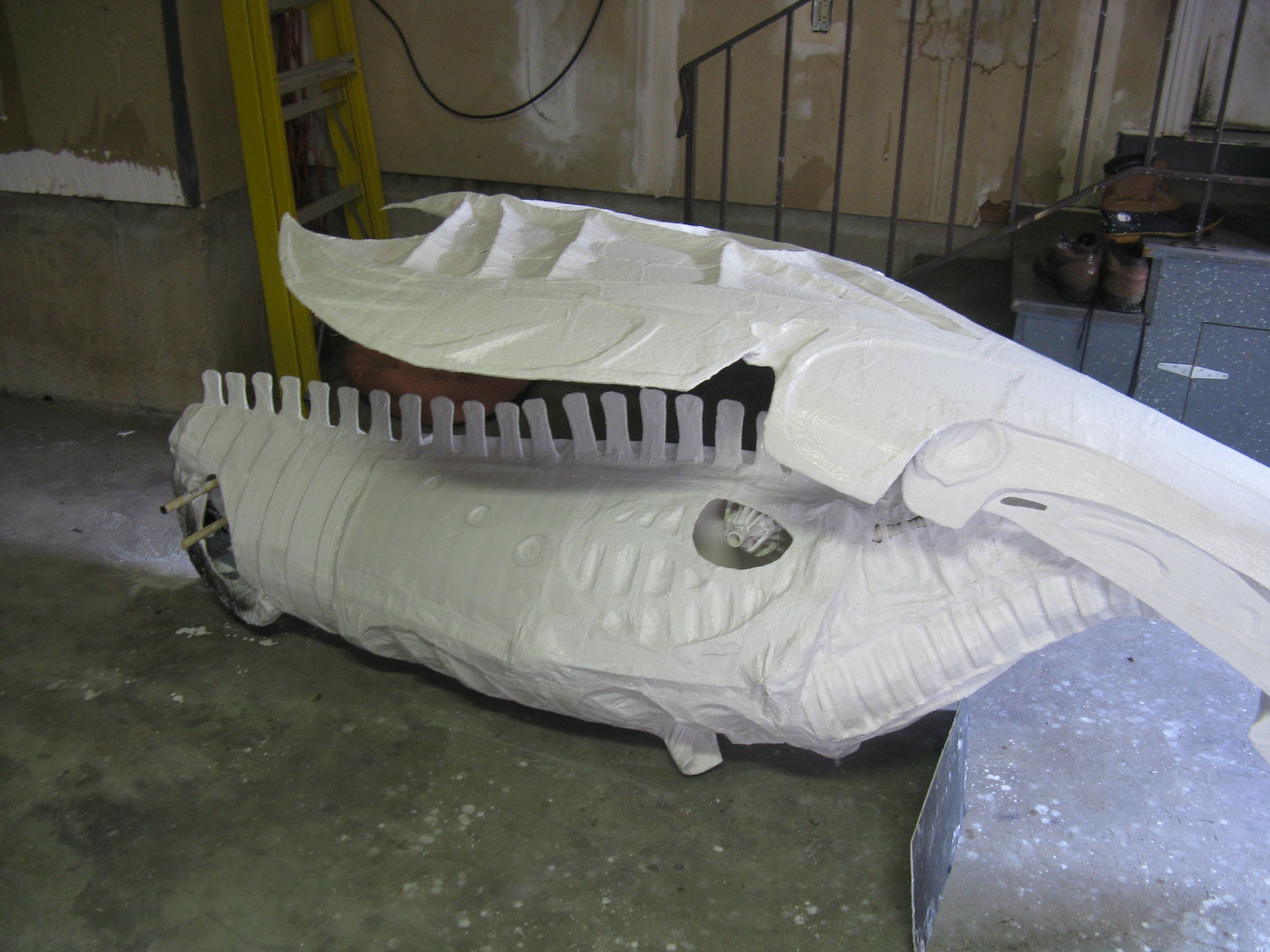 Life-Size Alien Queen Statue From Aliens : 8 Steps (with Pictures ...