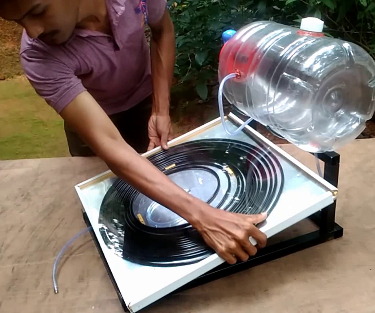 How to Make Solar Water Heater (with Pictures) - Instructables