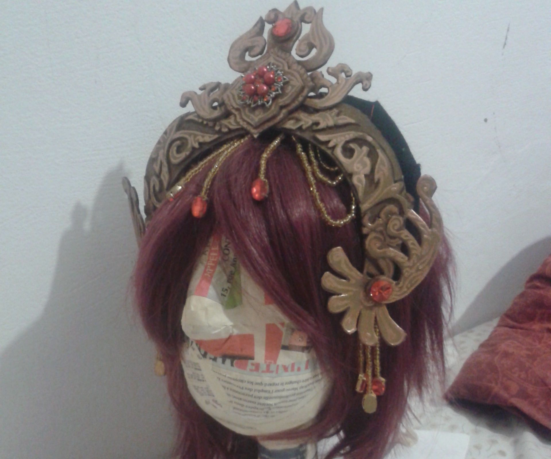 How to Make a Crown : 4 Steps (with Pictures) - Instructables