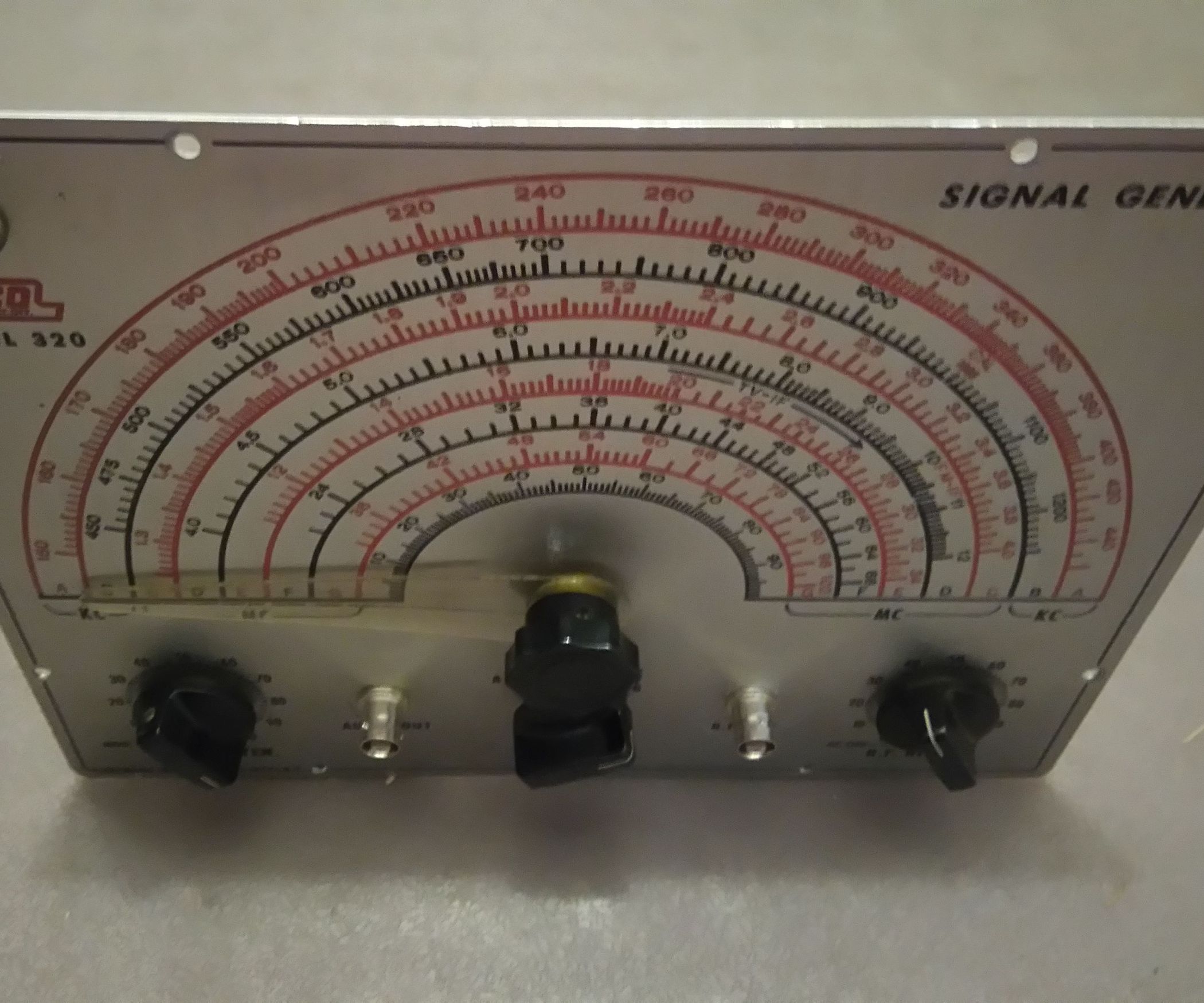 Complete Overhaul of Vintage Signal Generator : 8 Steps - Instructables