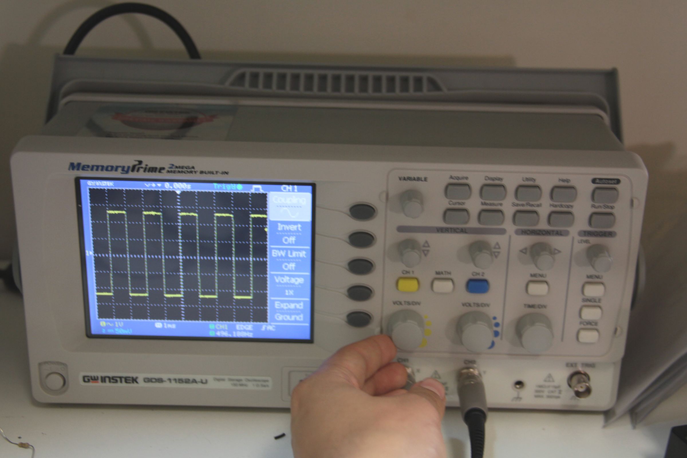 Oscilloscope How To : 10 Steps (with Pictures) - Instructables