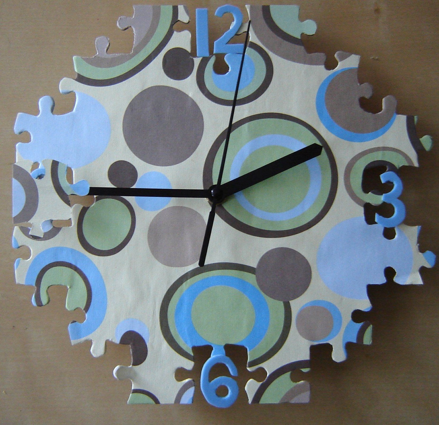 Jigsaw Puzzle Clock : 8 Steps (with Pictures) - Instructables