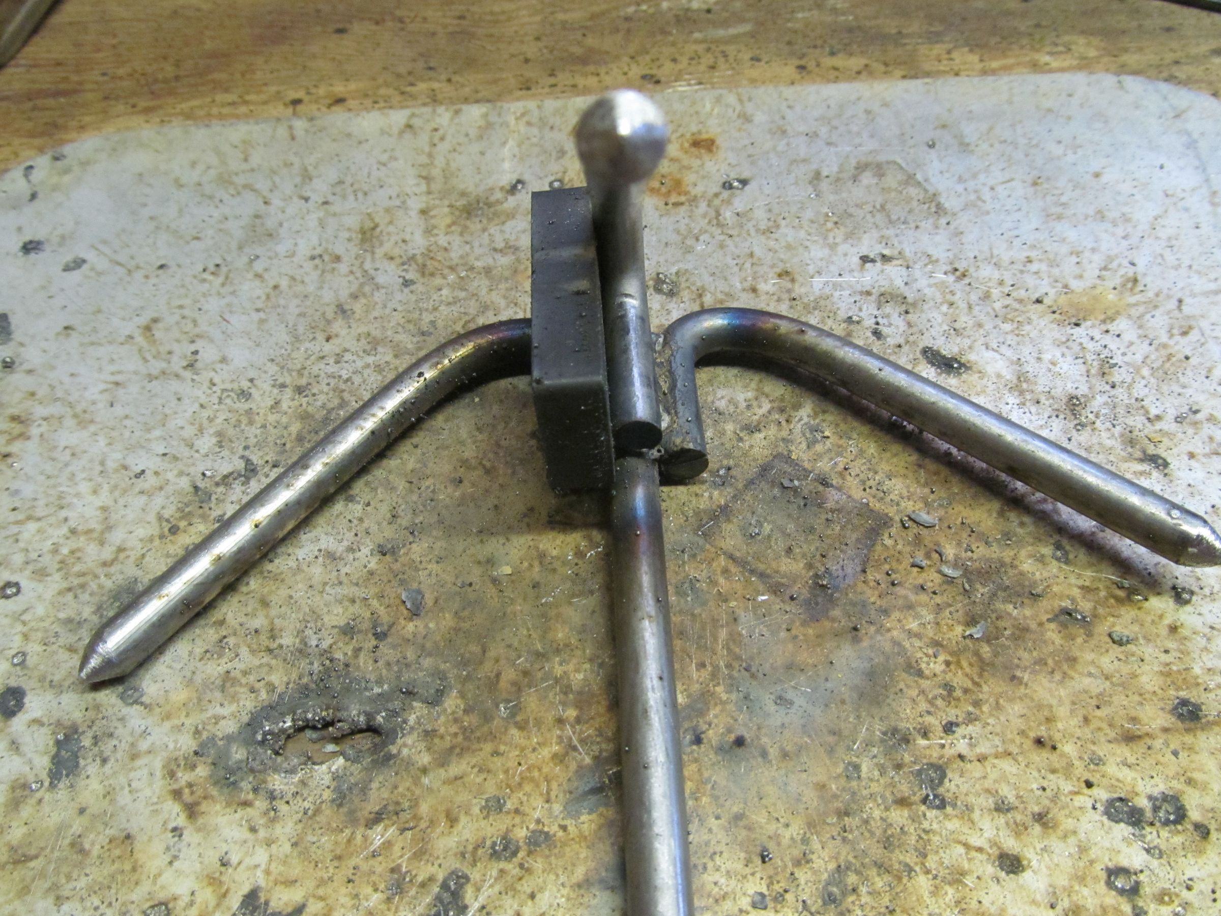 Make a Grappling Hook : 4 Steps (with Pictures) - Instructables