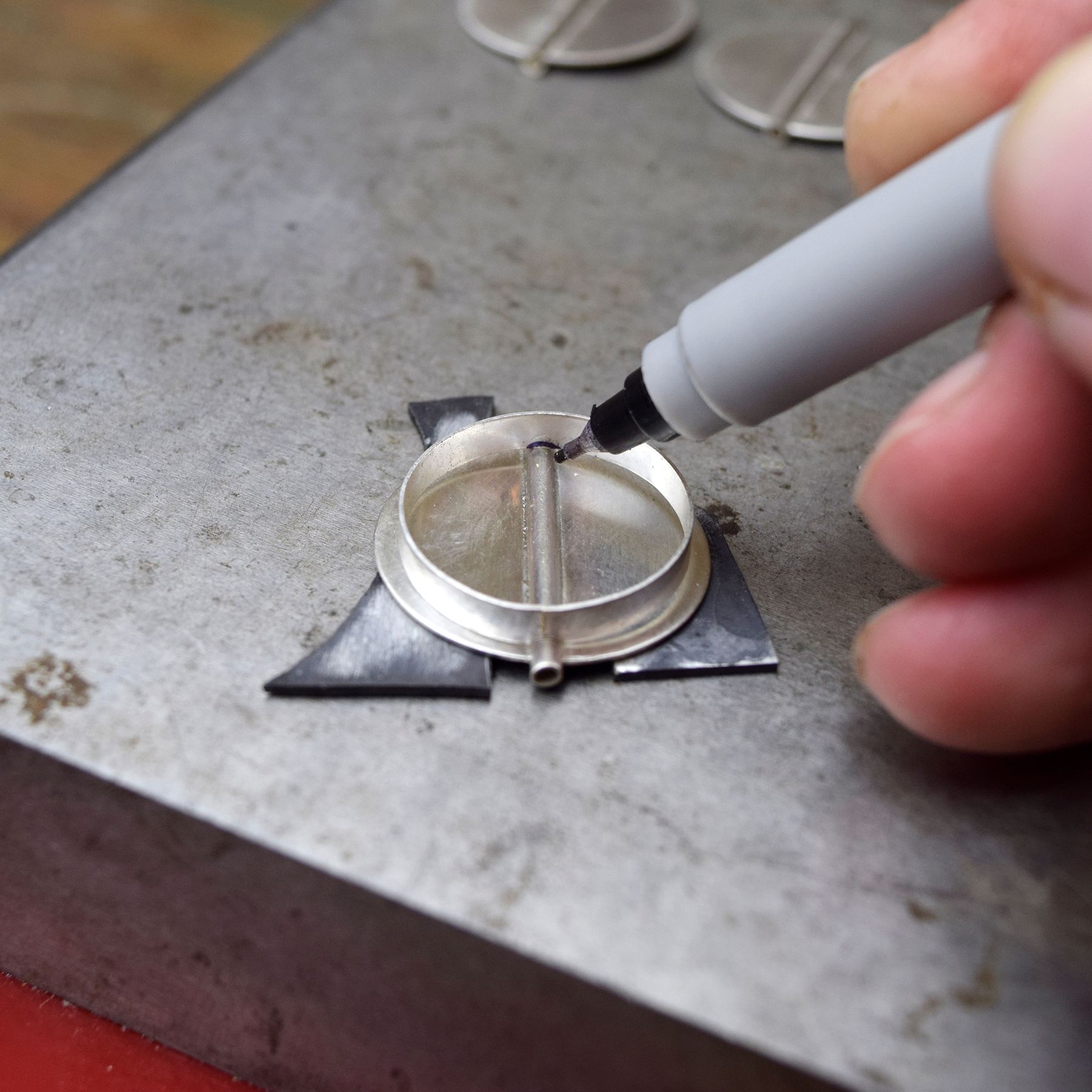 Double-Sided Bezel Bead : 17 Steps (with Pictures) - Instructables
