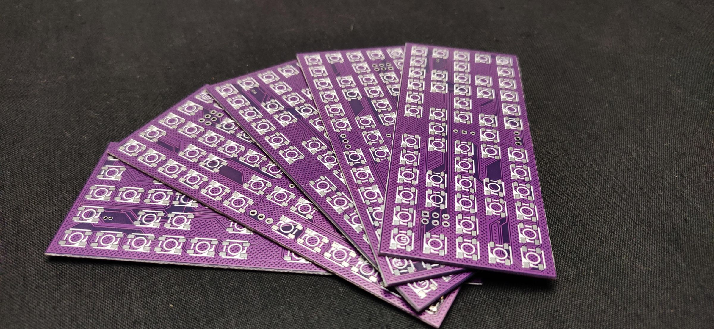 SIMPLE RGB DESKTOP CLOCK USING ATTINY85 : 9 Steps (with Pictures ...