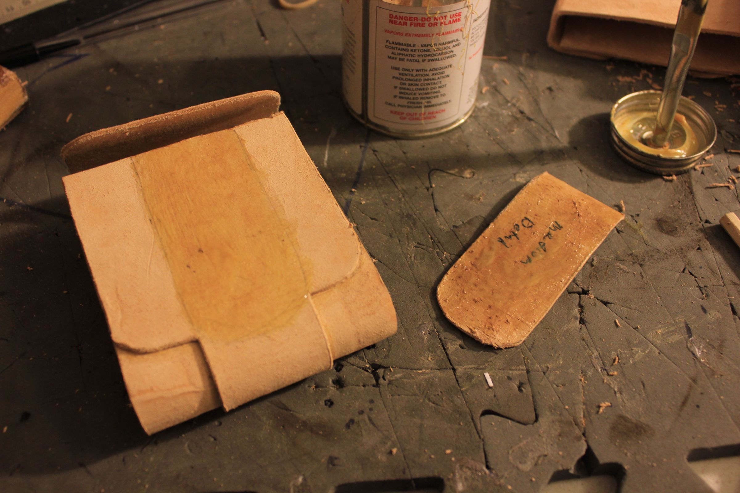 Leather Pouch Tutorial & Intro to Basic Leather Working : 11 Steps ...