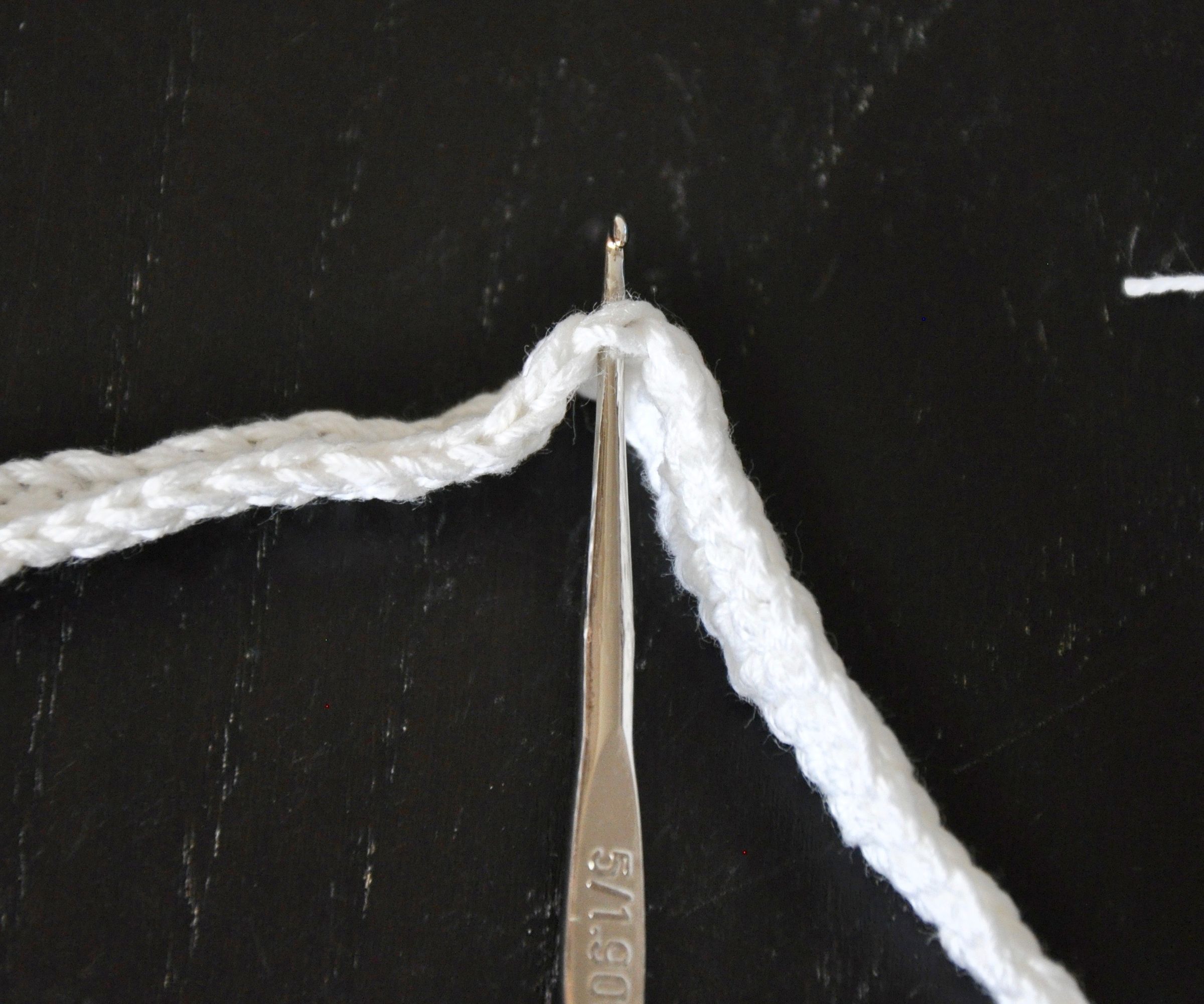 Crochet Spider Web Necklace : 6 Steps (with Pictures) - Instructables