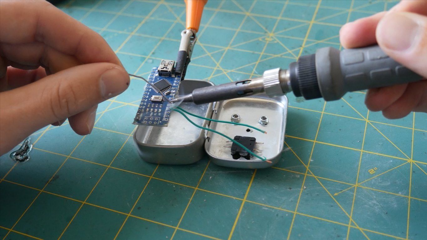 Homemade Arduino TV-B-Gone : 4 Steps (with Pictures) - Instructables