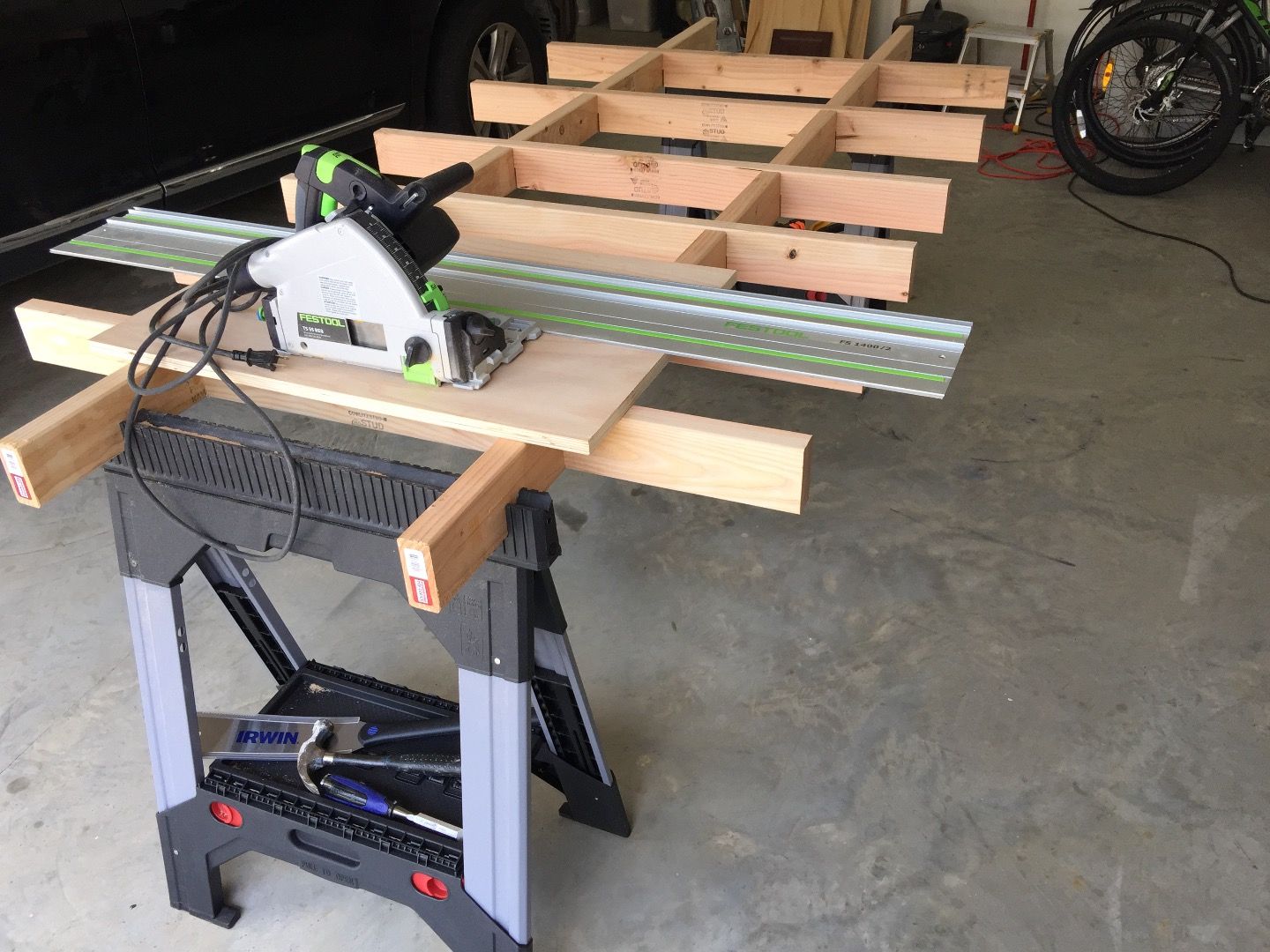 Simple Plywood Cutting Table / Work Table (Updated) : 6 Steps (with ...