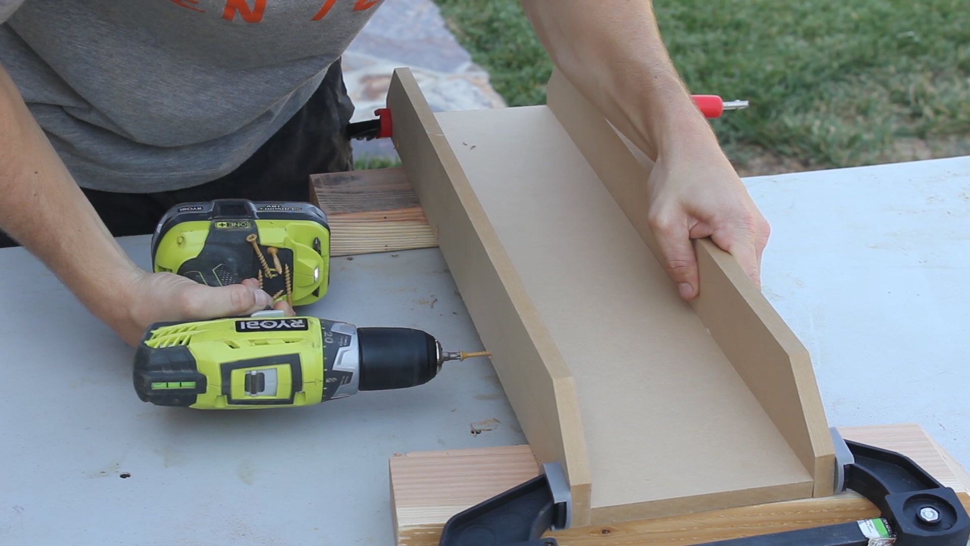 How to Make a $20 Router Sled : 13 Steps (with Pictures) - Instructables