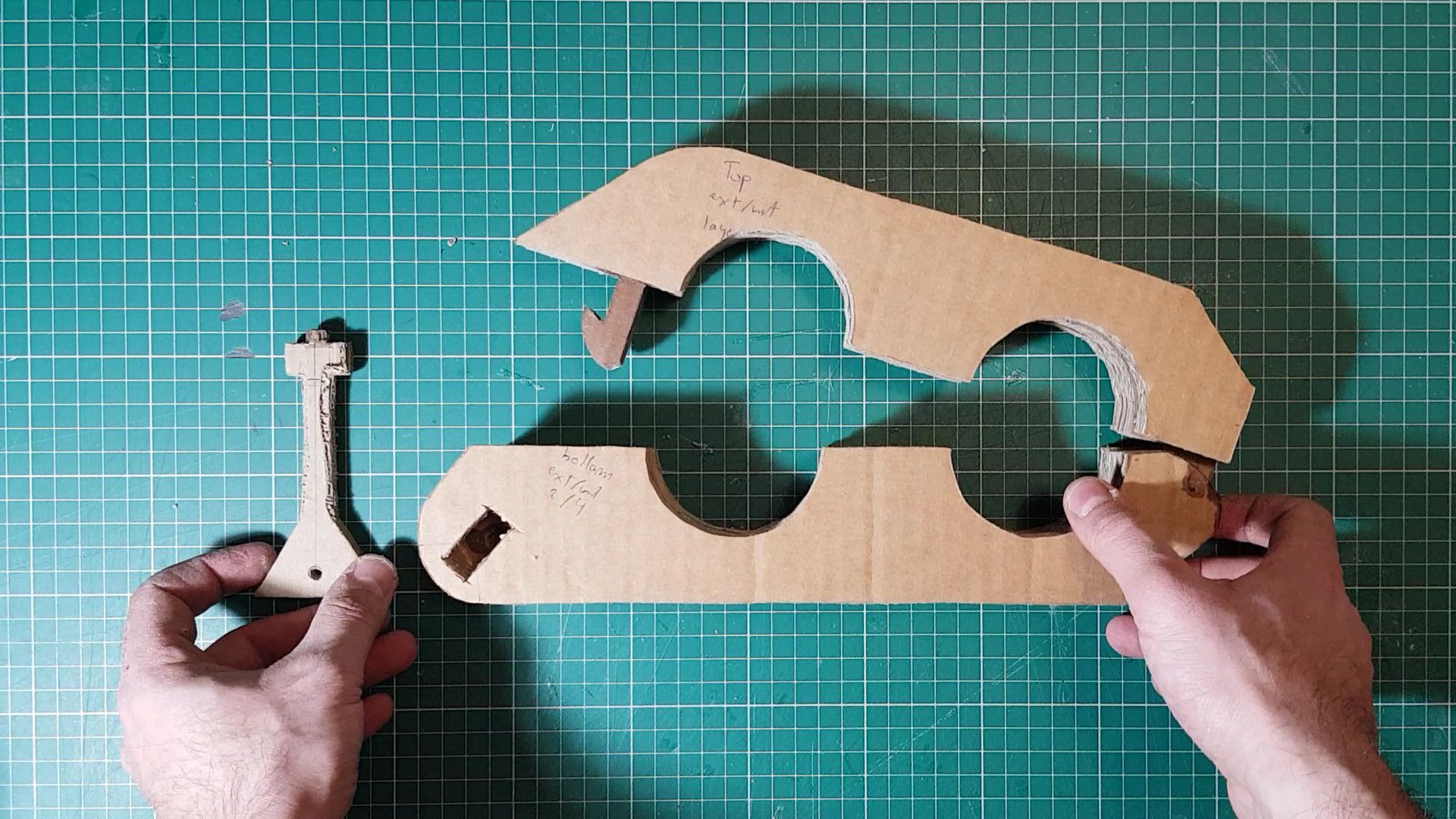 DIY Working Cardboard Handcuffs : 6 Steps (with Pictures) - Instructables