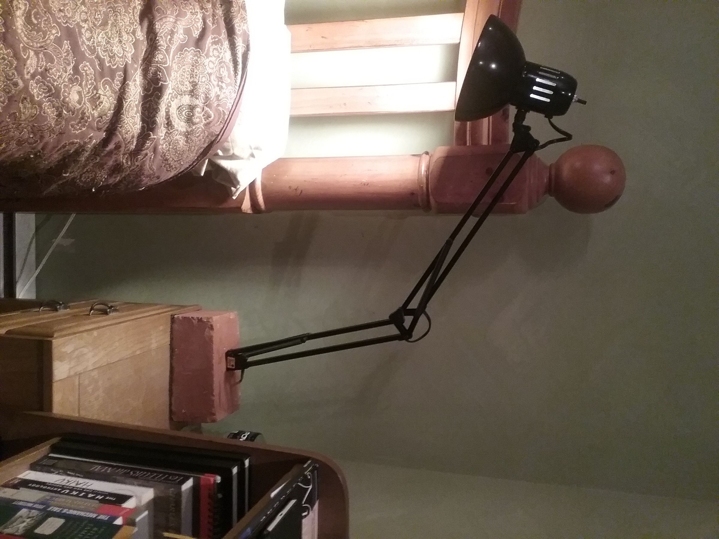 Architect Style Desk Lamp Base : 3 Steps (with Pictures) - Instructables