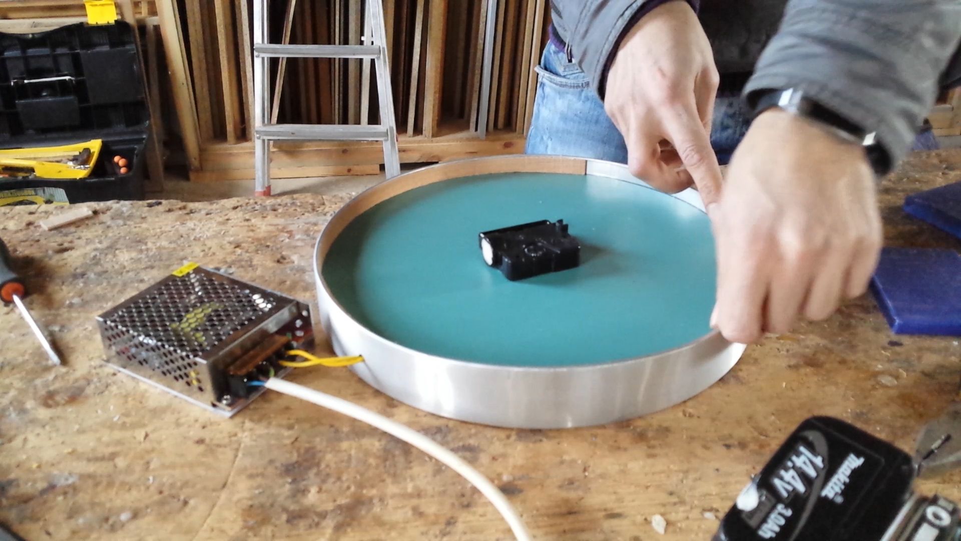 Infinity Mirror Clock Making : 5 Steps (with Pictures) - Instructables