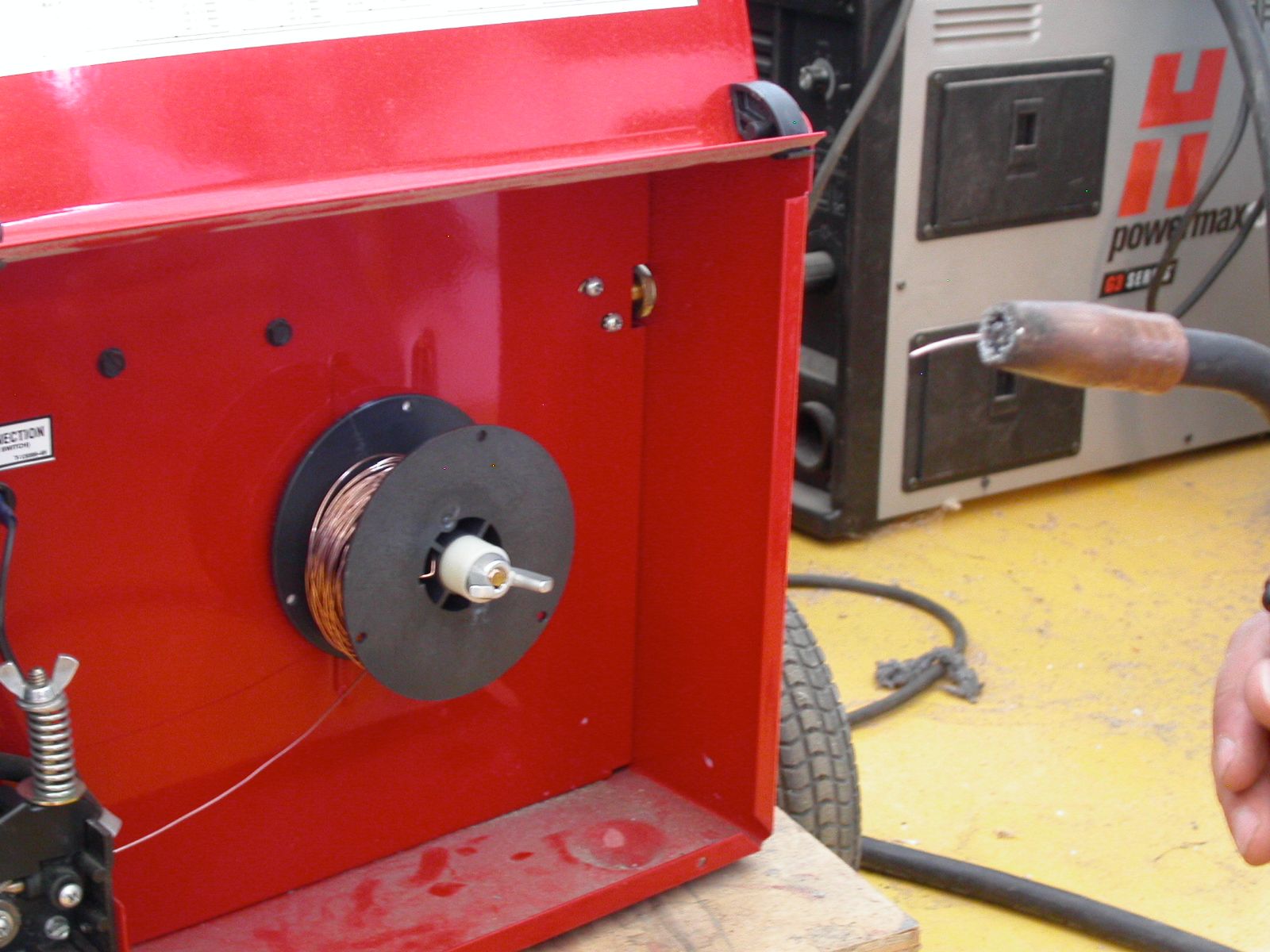 How to Weld - MIG Welding : 11 Steps (with Pictures) - Instructables