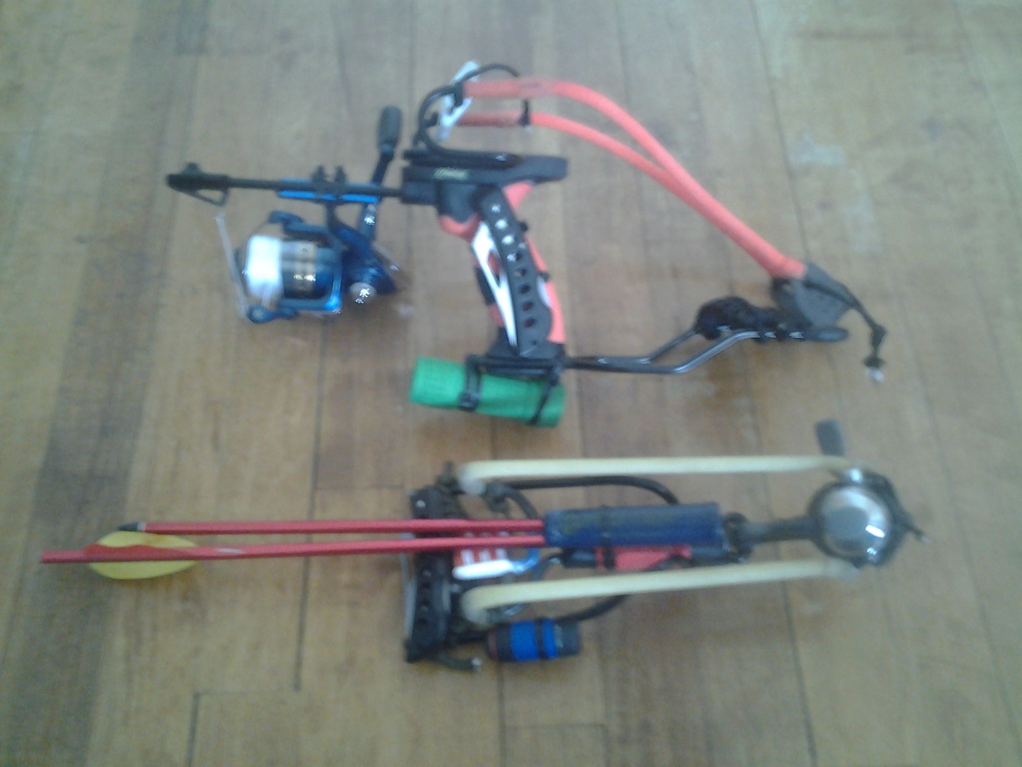 The Survival Slingshot : 9 Steps - Instructables