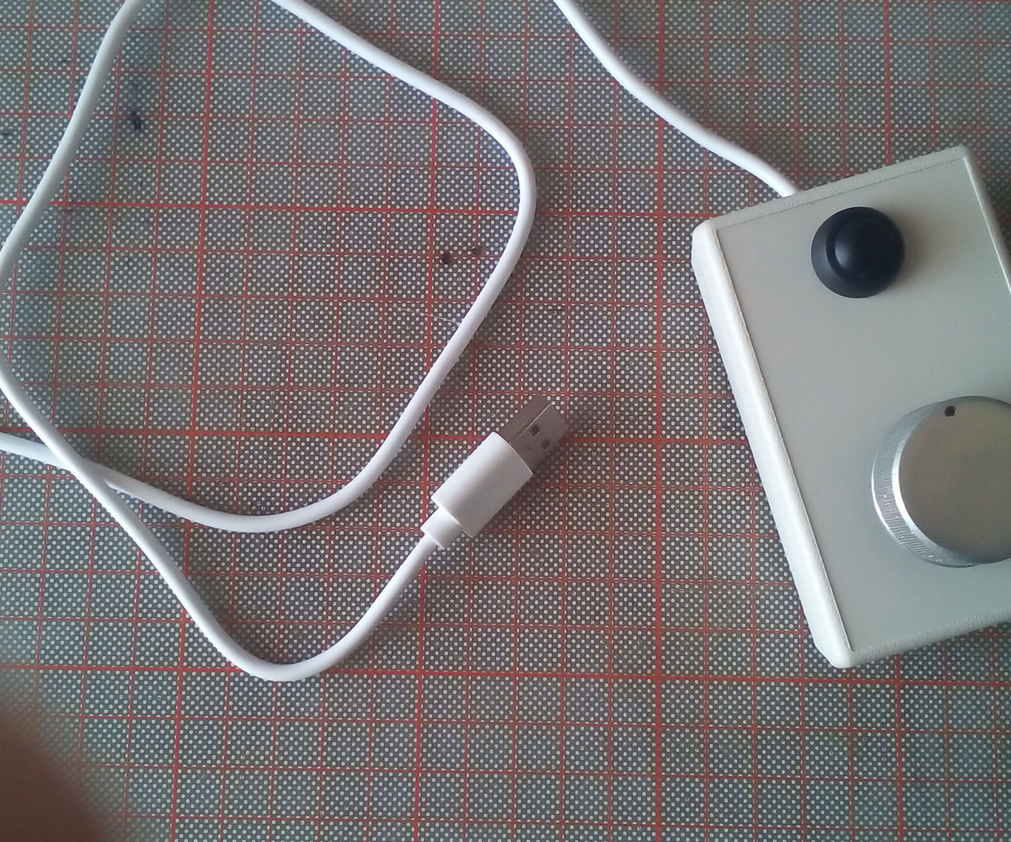 Atari Like Usb Spinner Using Arduino Leonardo 4 Steps Instructables 