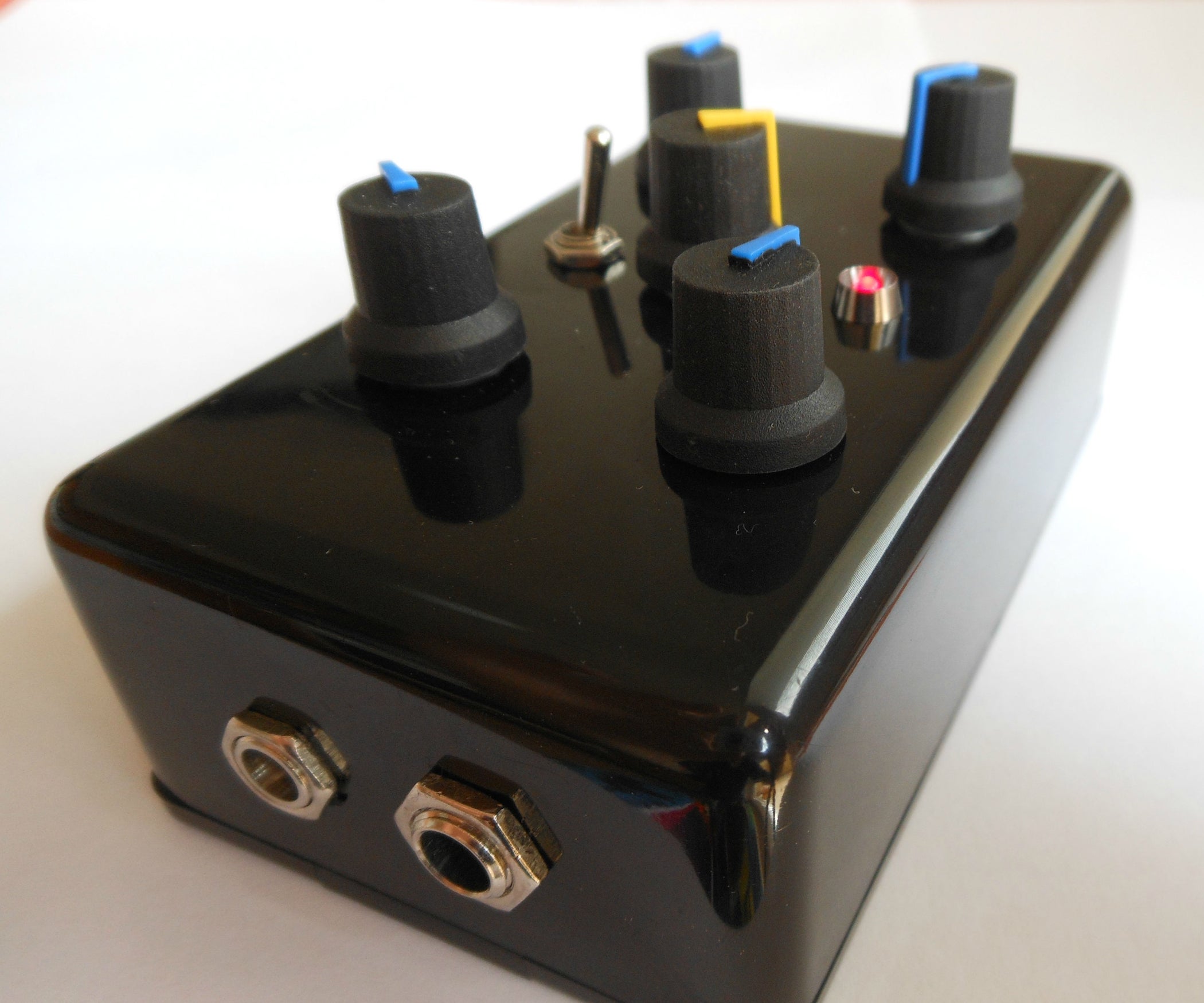 Auduino Lo Fi Arduino Synthesizer 8 Steps Instructables