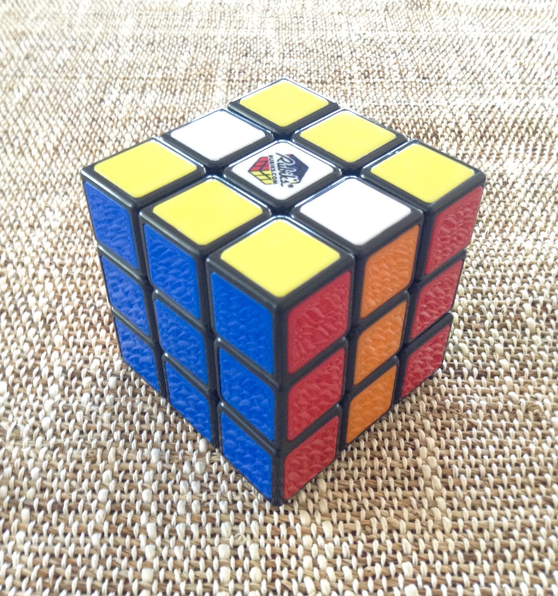 How to Make a Checkerboard With a Rubik's Cube : 3 Steps (with Pictures) - Instructables