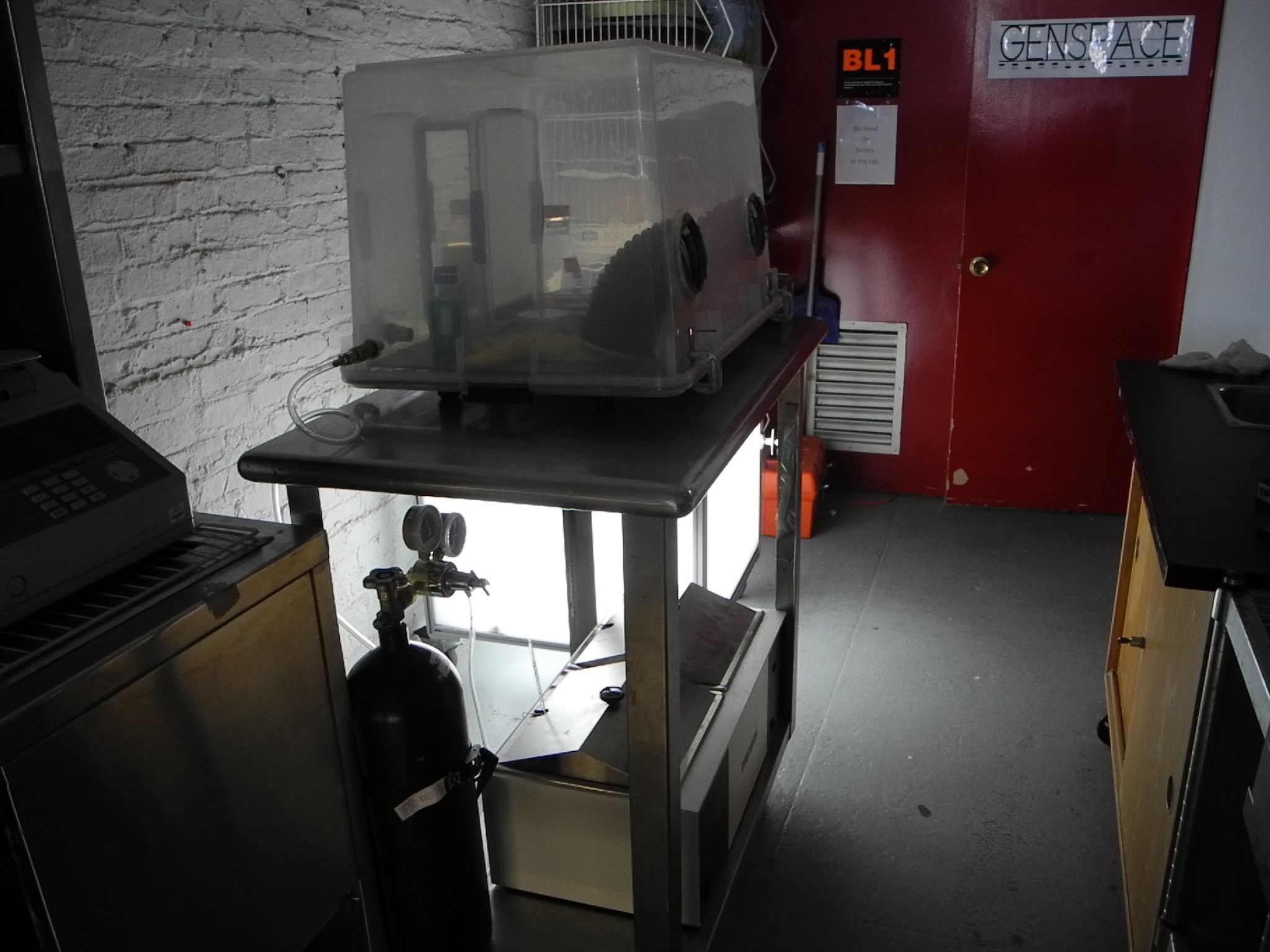 DIY Anaerobic Chamber (aka Glove Box) : 12 Steps (with Pictures ...