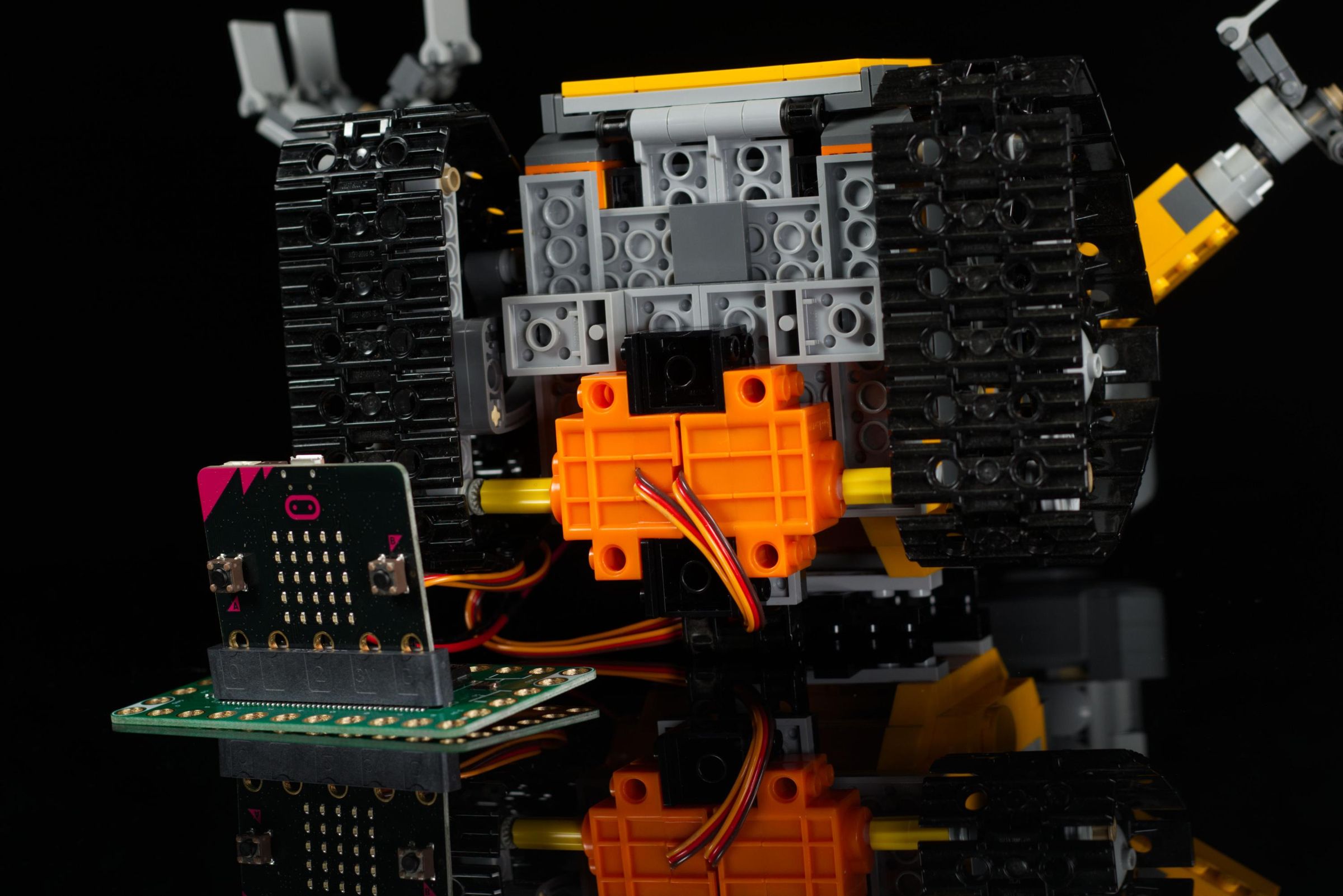 LEGO WALL-E With Micro:bit : 8 Steps (with Pictures) - Instructables