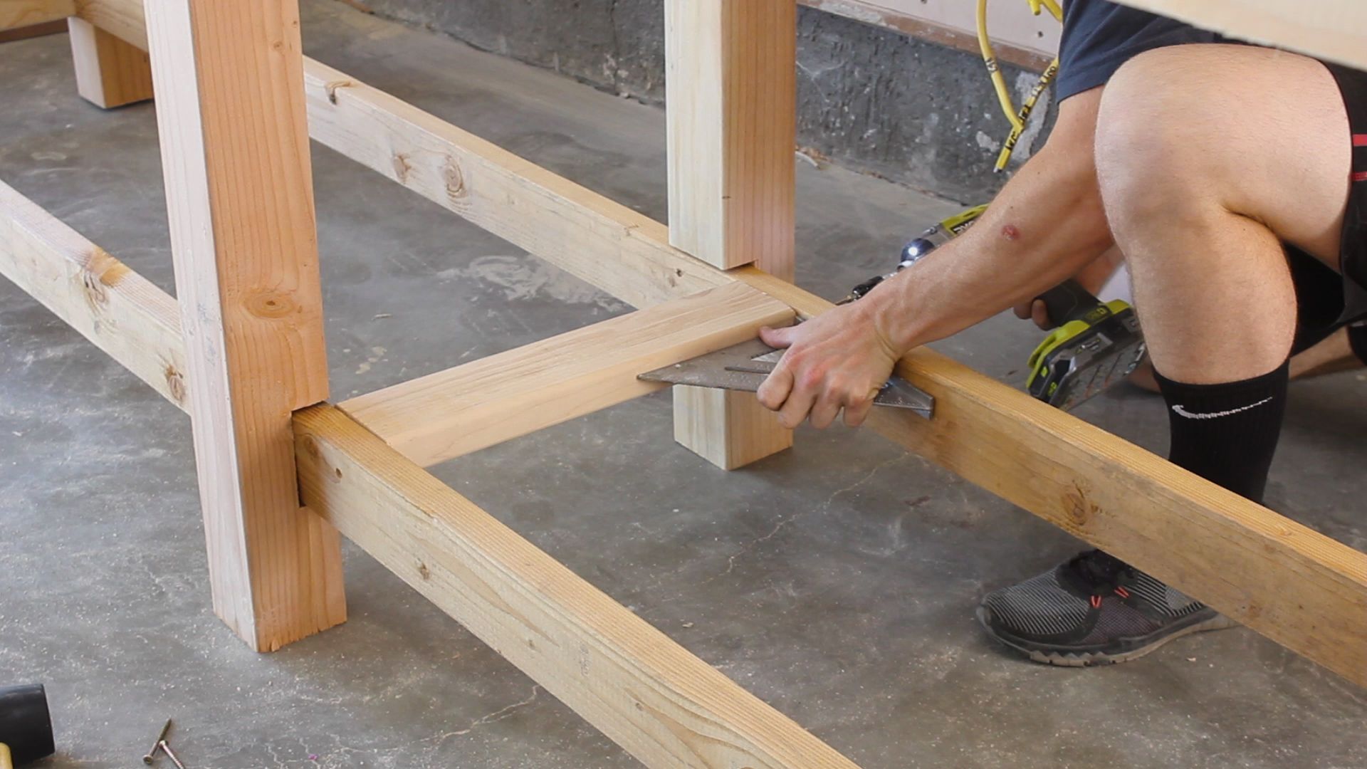 $100 10ft Work Bench/Surface With Storage : 12 Steps (with Pictures ...