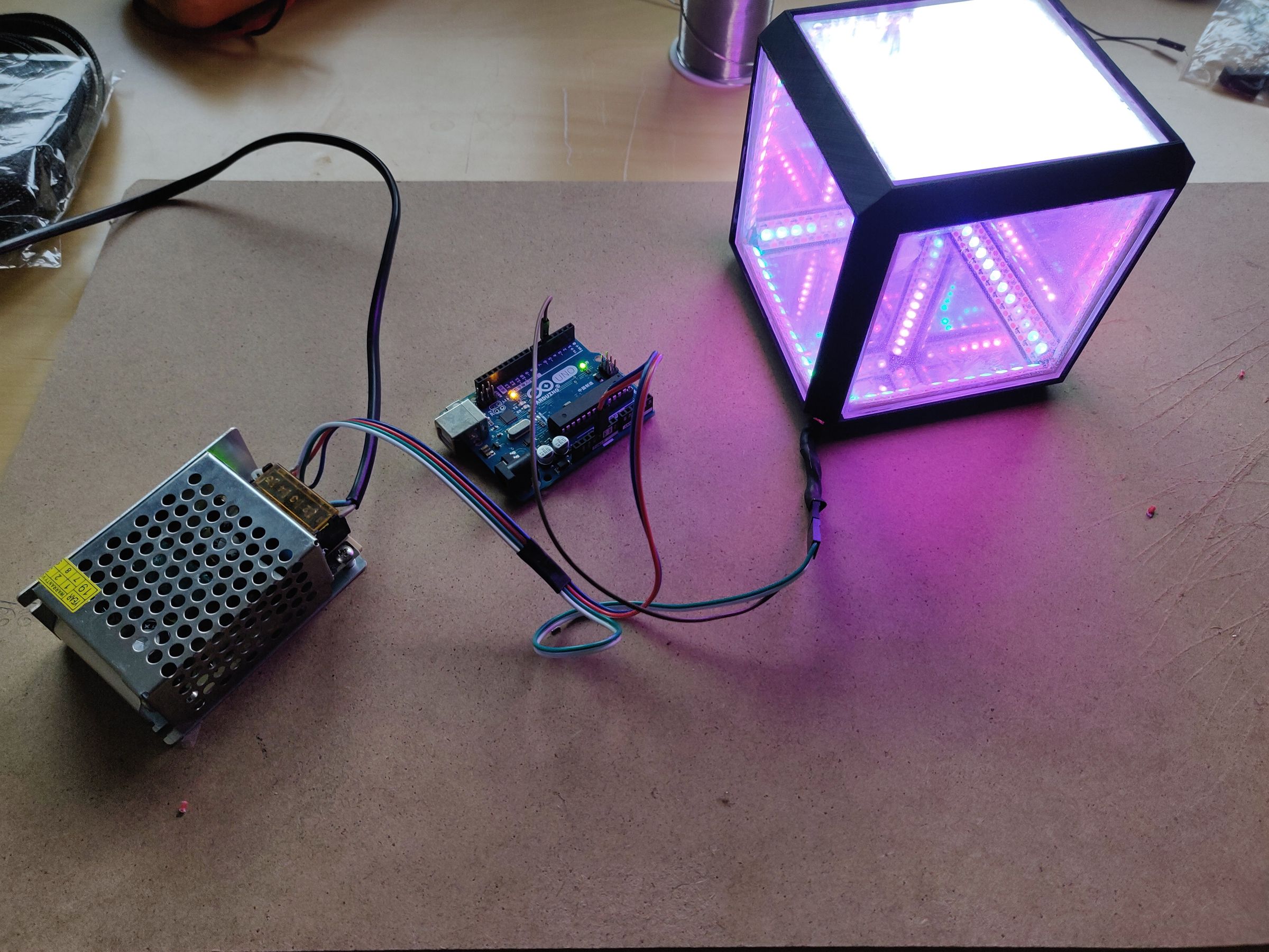 "Easy" Infinity Cube : 14 Steps (with Pictures) - Instructables