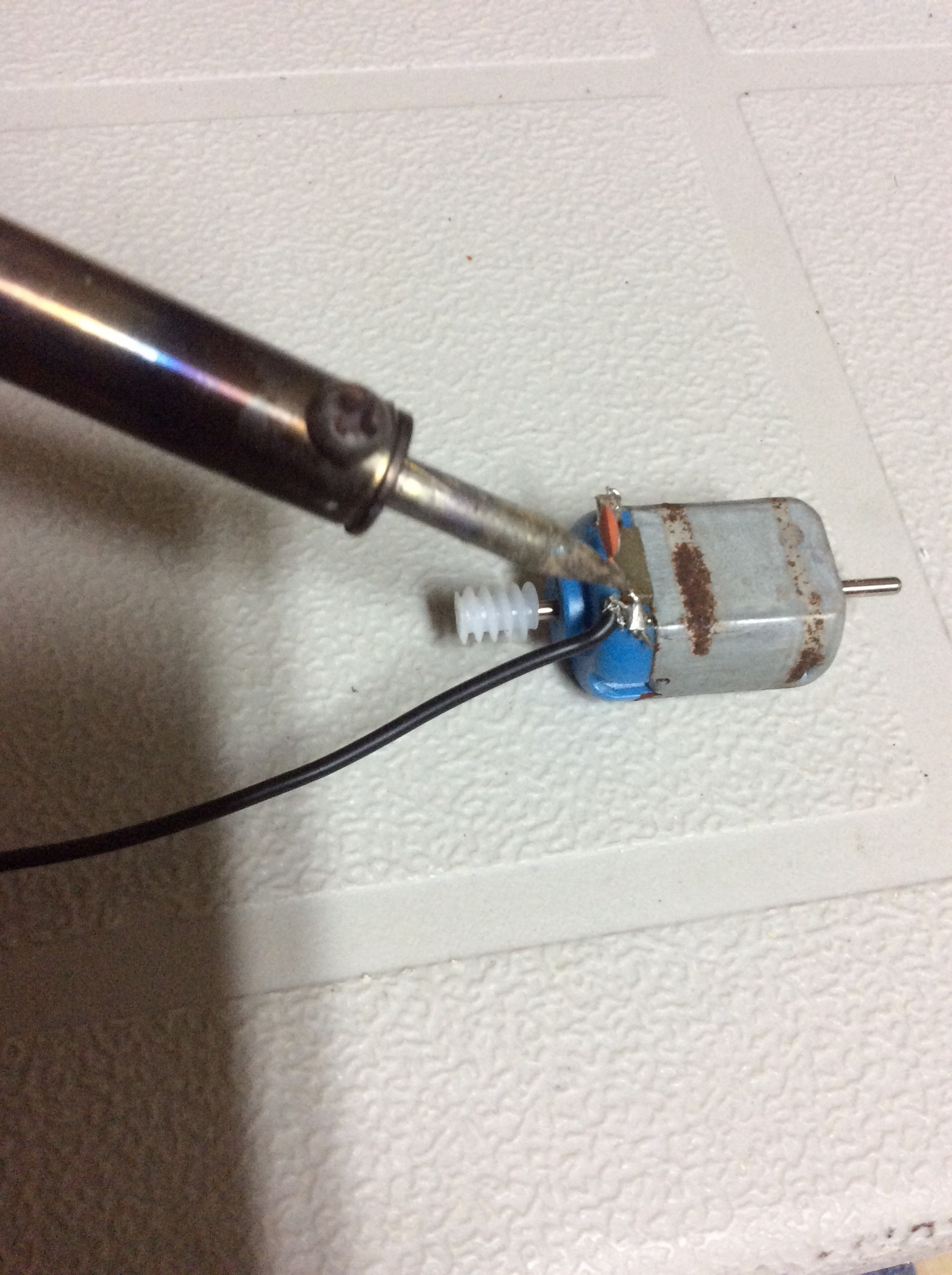 Solar Powered DC Motor : 7 Steps (with Pictures) - Instructables