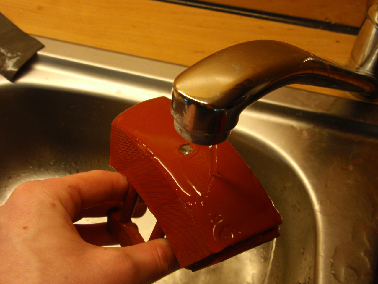 A Fully 3D Printable GlaDOS Robotic Ceiling Arm Lamp : 11 Steps (with ...