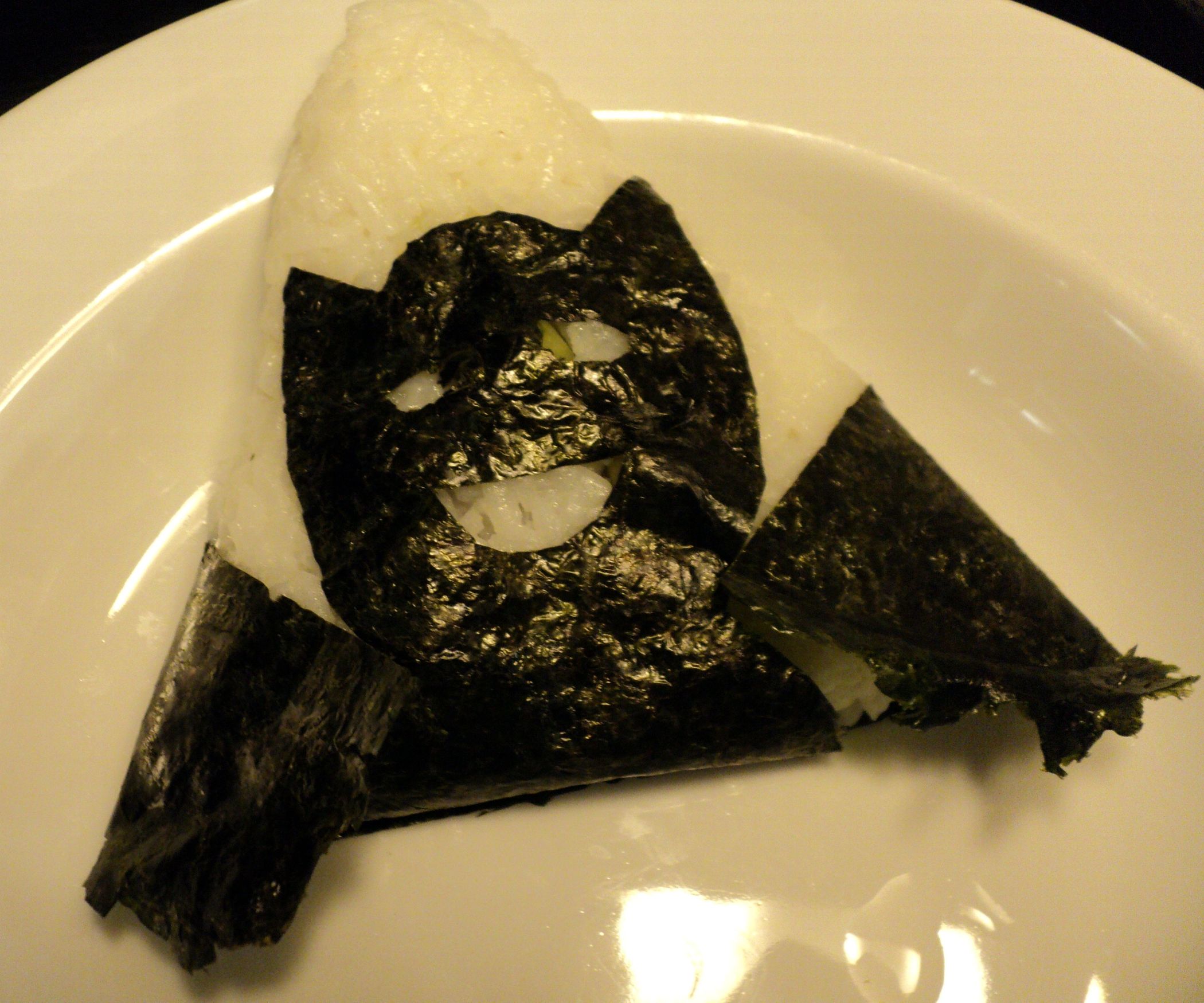 Batman Onigiri : 3 Steps (with Pictures) - Instructables