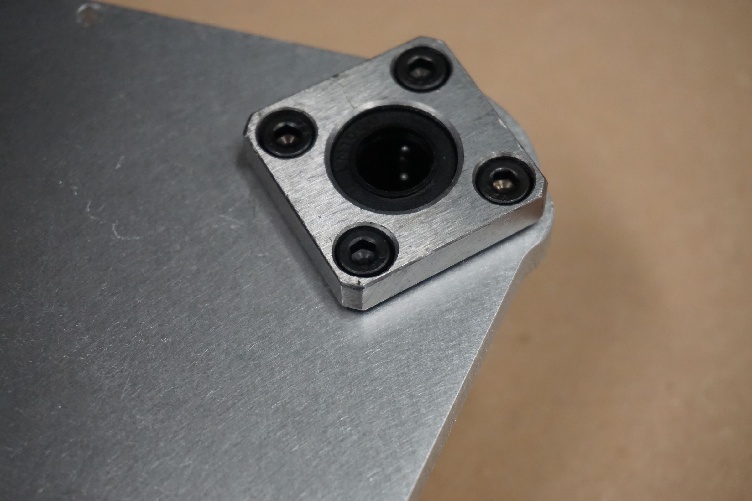 Makerbot Replicator 2 Aluminum Z-Axis Stage Upgrade : 11 Steps (with ...