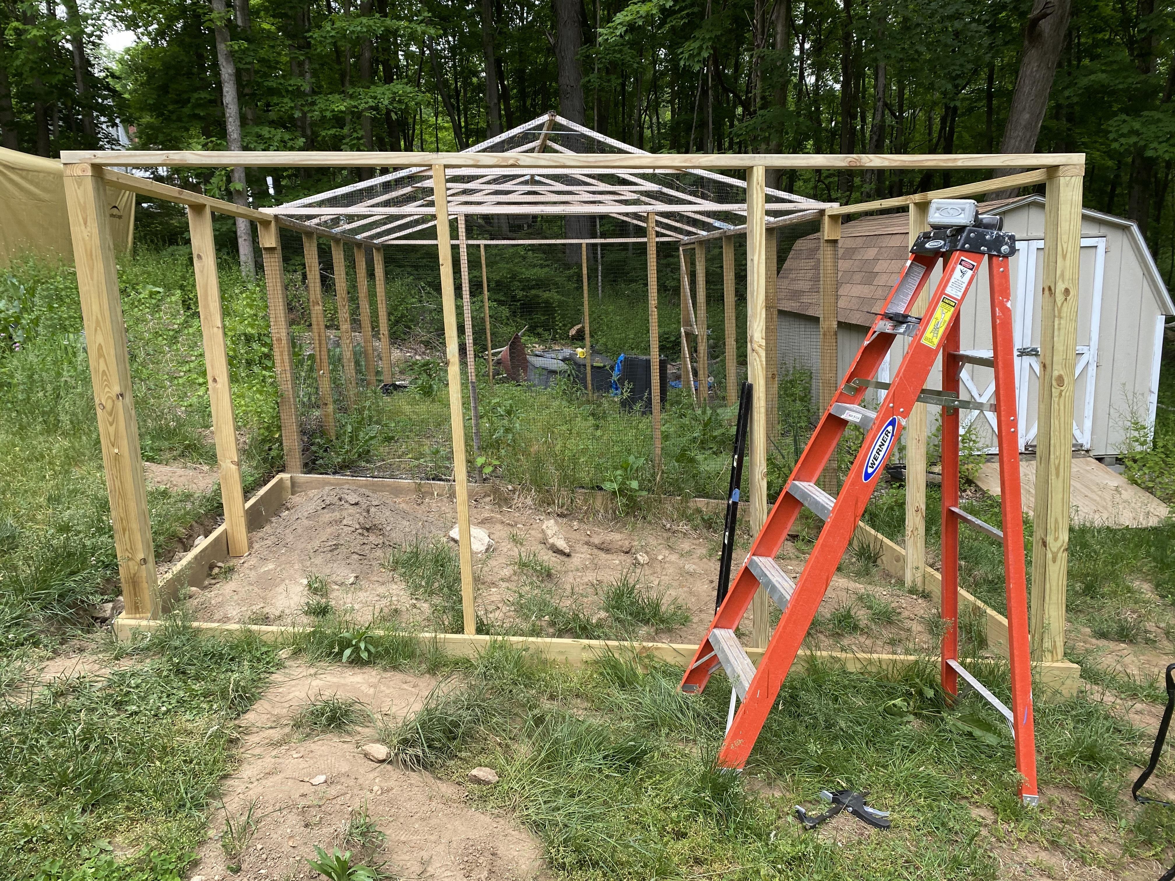 Protected Garden Enclosure 2.0 : 7 Steps (with Pictures) - Instructables