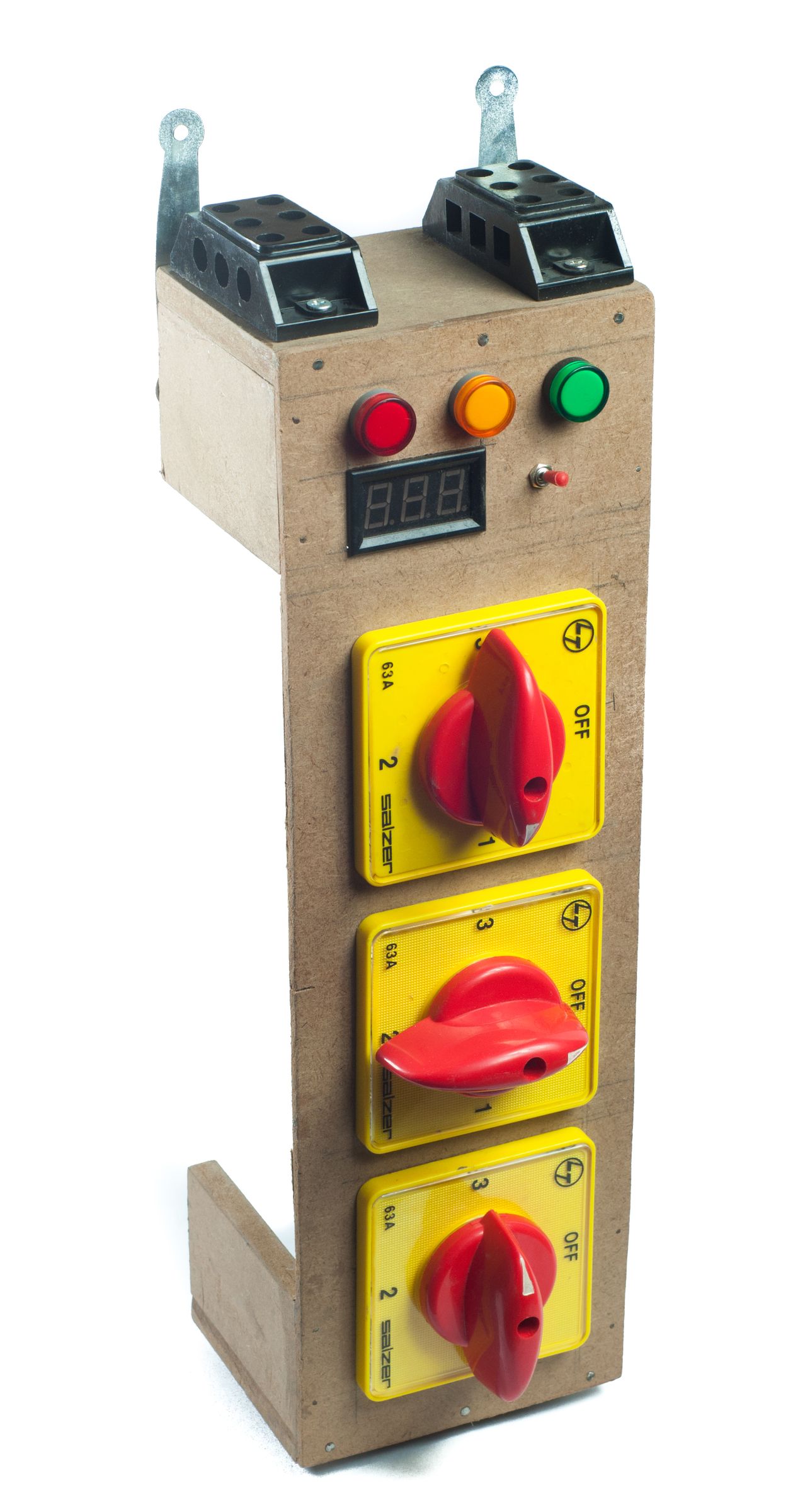 Manual Phase Changing Switch (63 Amp) : 4 Steps (with Pictures ...