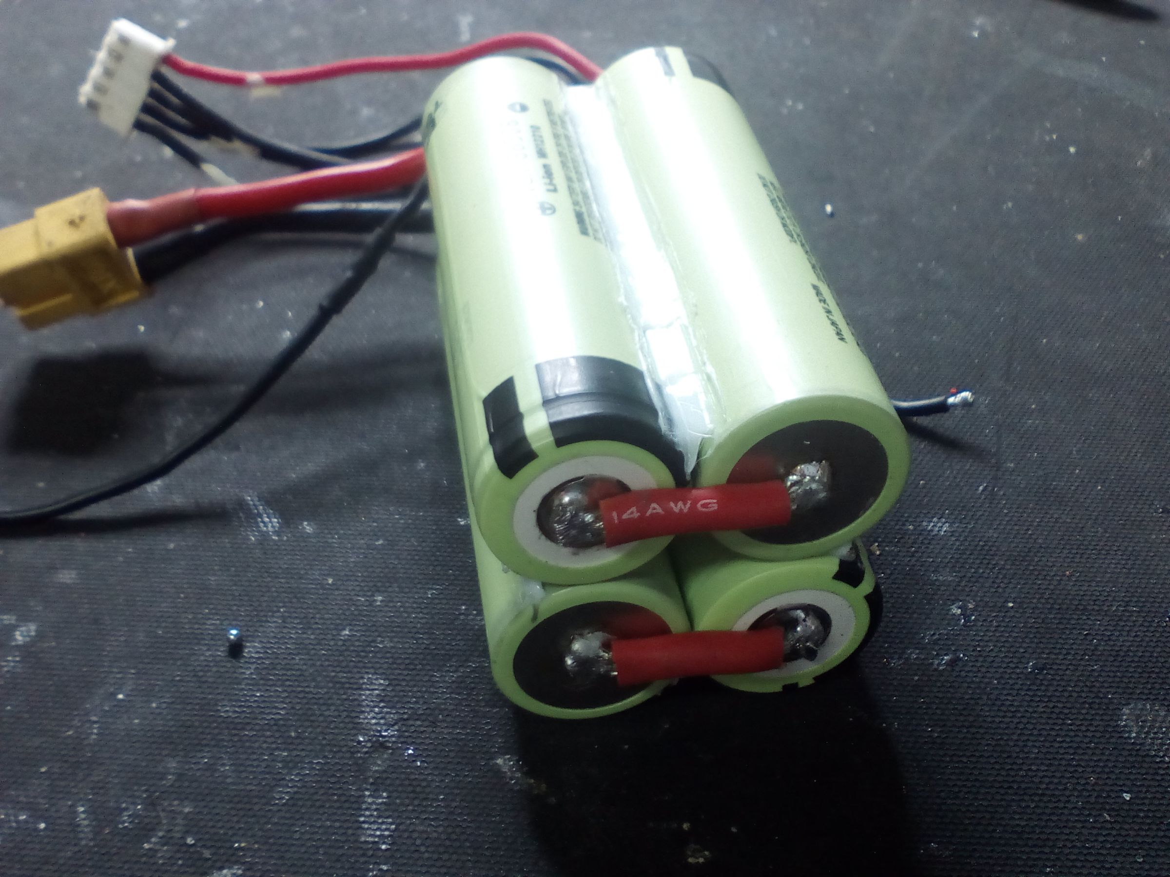 DIY - 4S1P Li-Ion 18650 3400mAh Battery : 7 Steps - Instructables