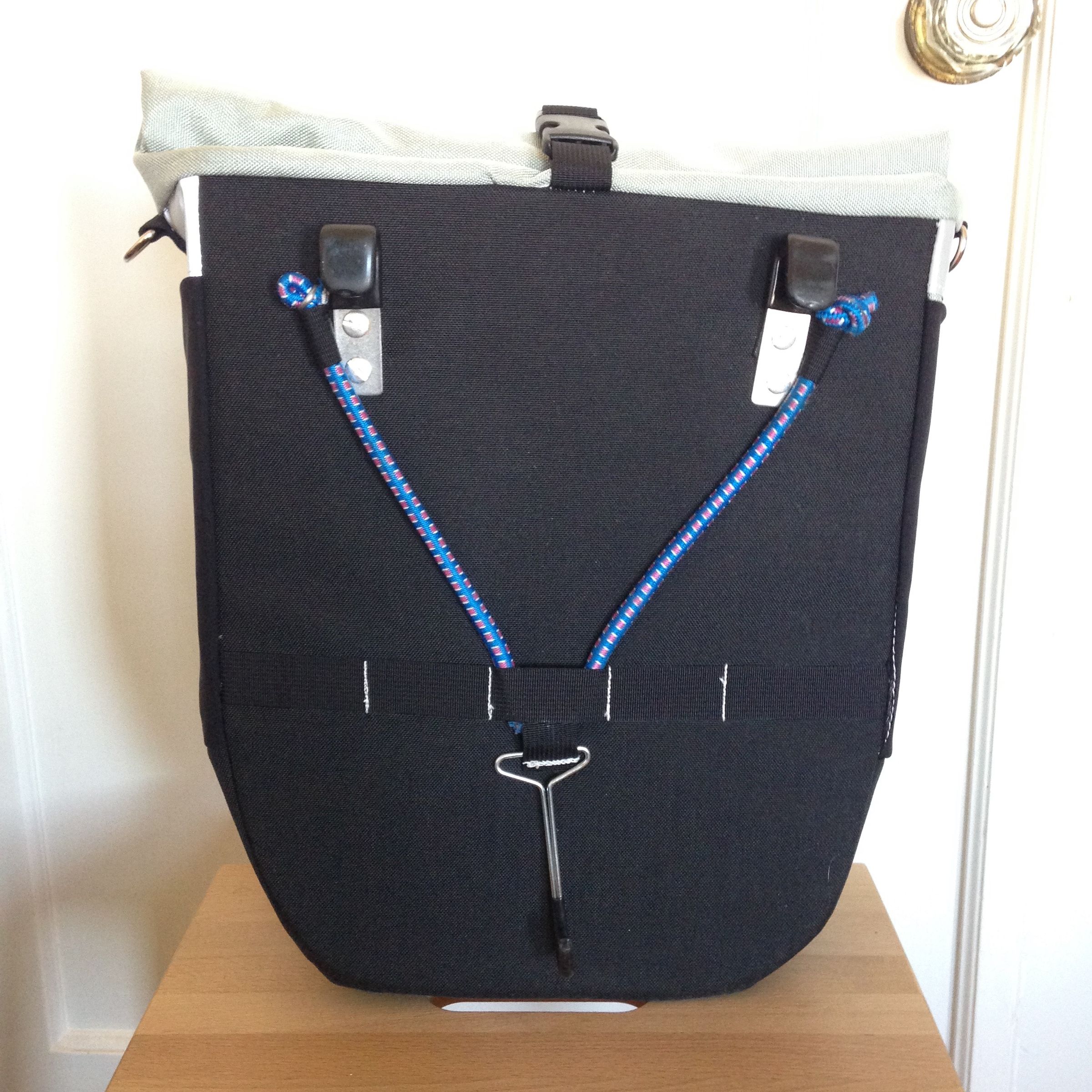 Bike Pannier From Scratch Using a Home Sewing Machine : 14 Steps (with ...