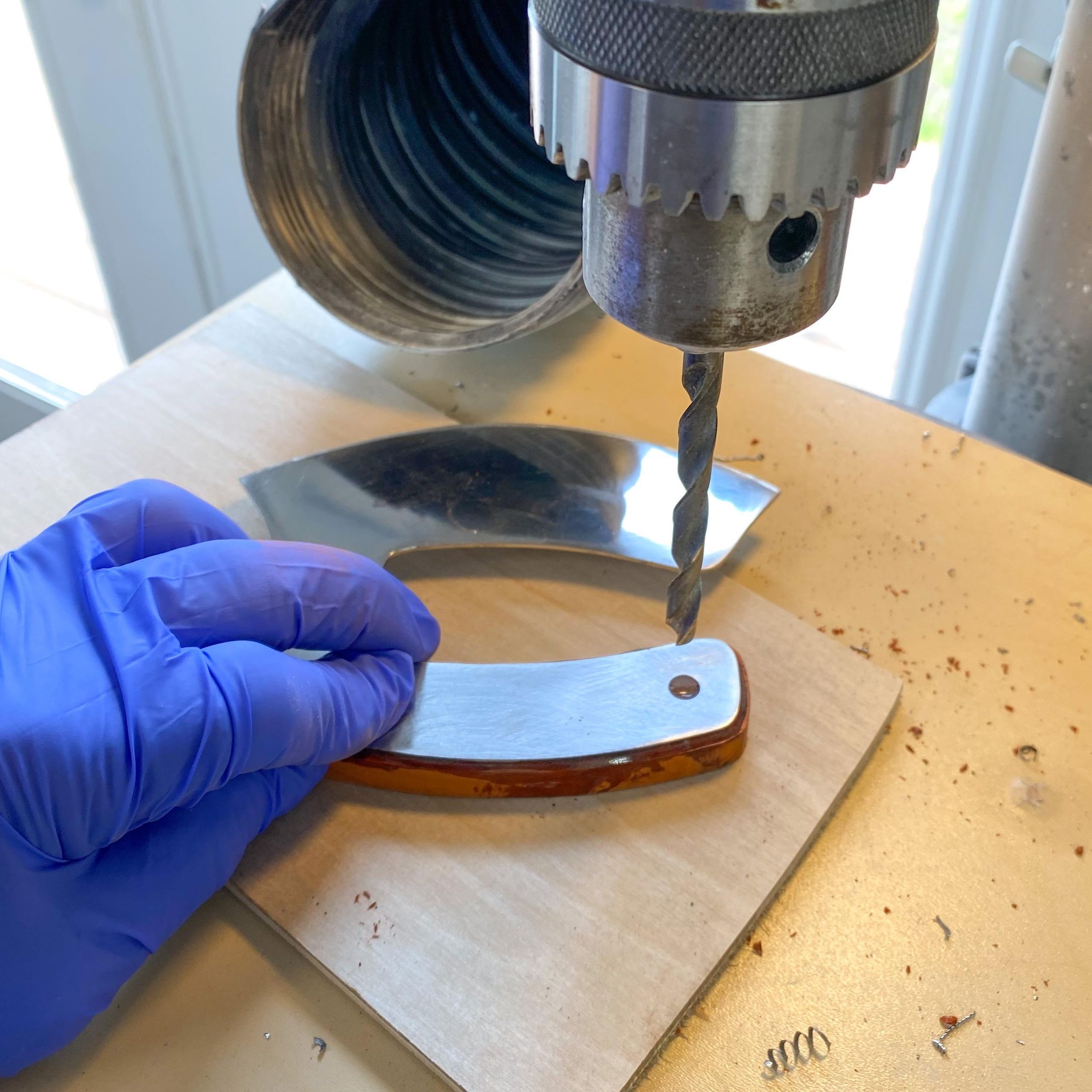 How to Make a Ulu Knife From a Old Saw Blade Plus a Bonus Cutting Board ...