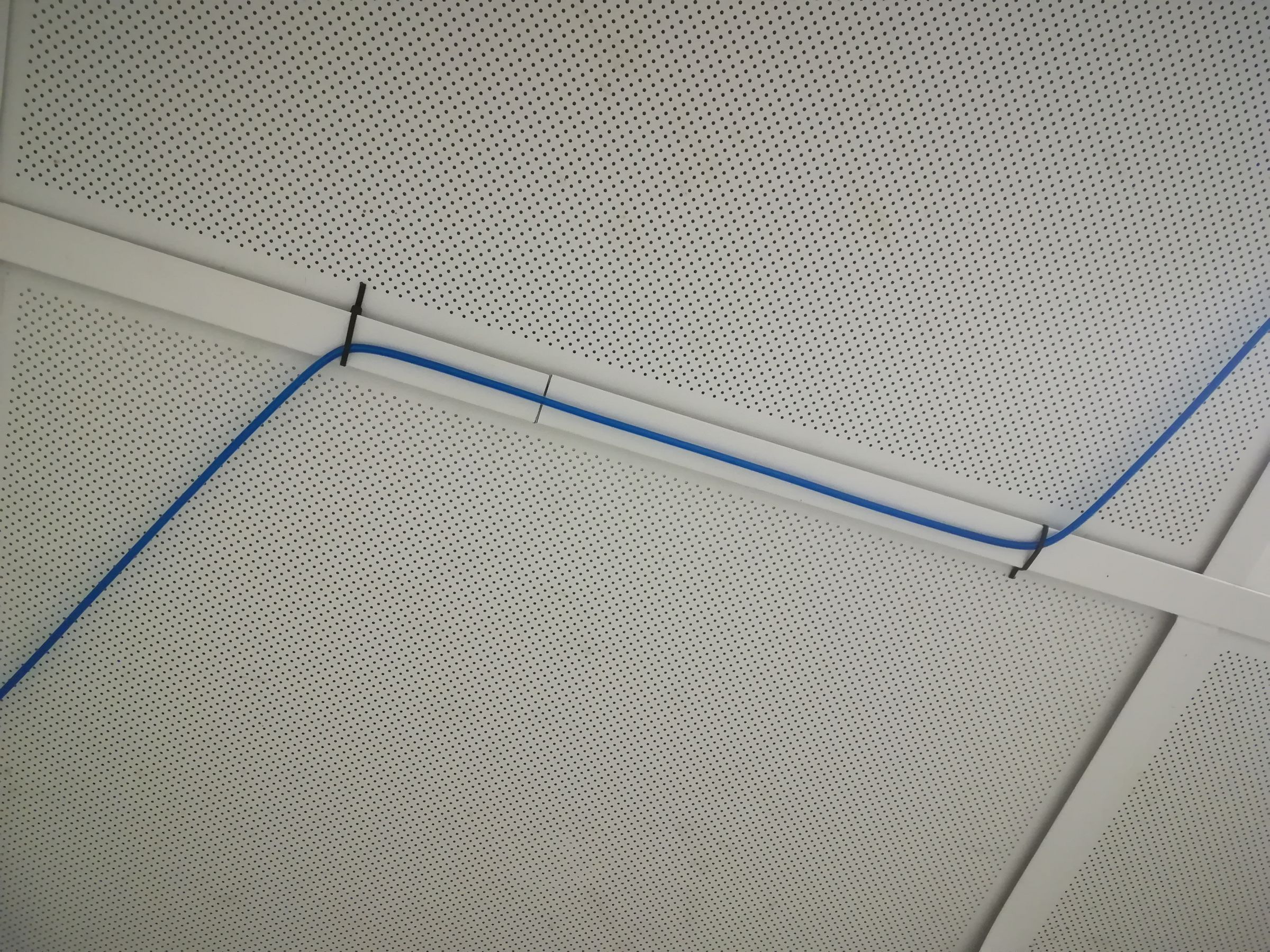 DMX Controlled EL Wire Ceiling : 9 Steps (with Pictures) - Instructables