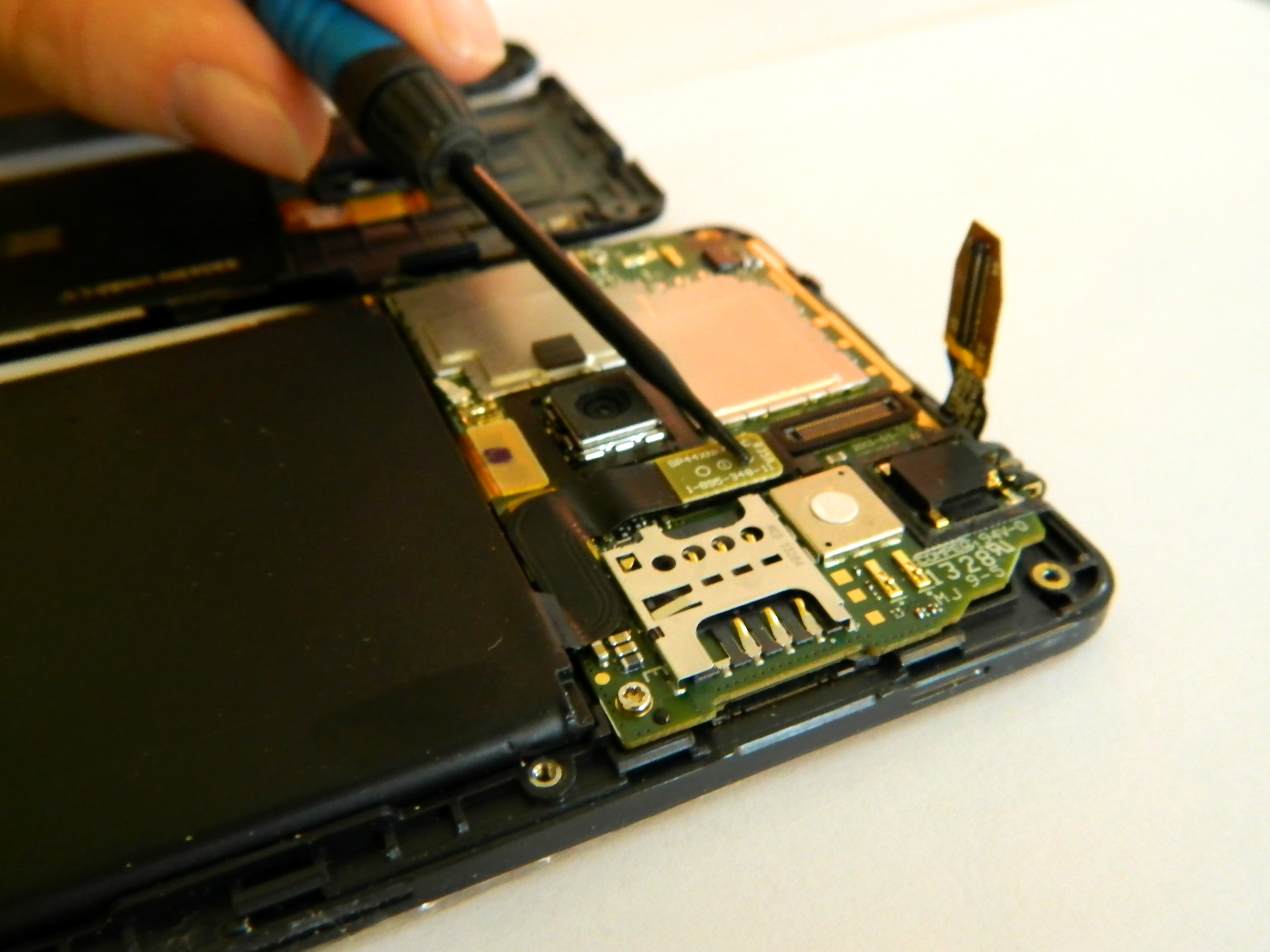 Replacing Broken Screen Glass : 4 Steps - Instructables