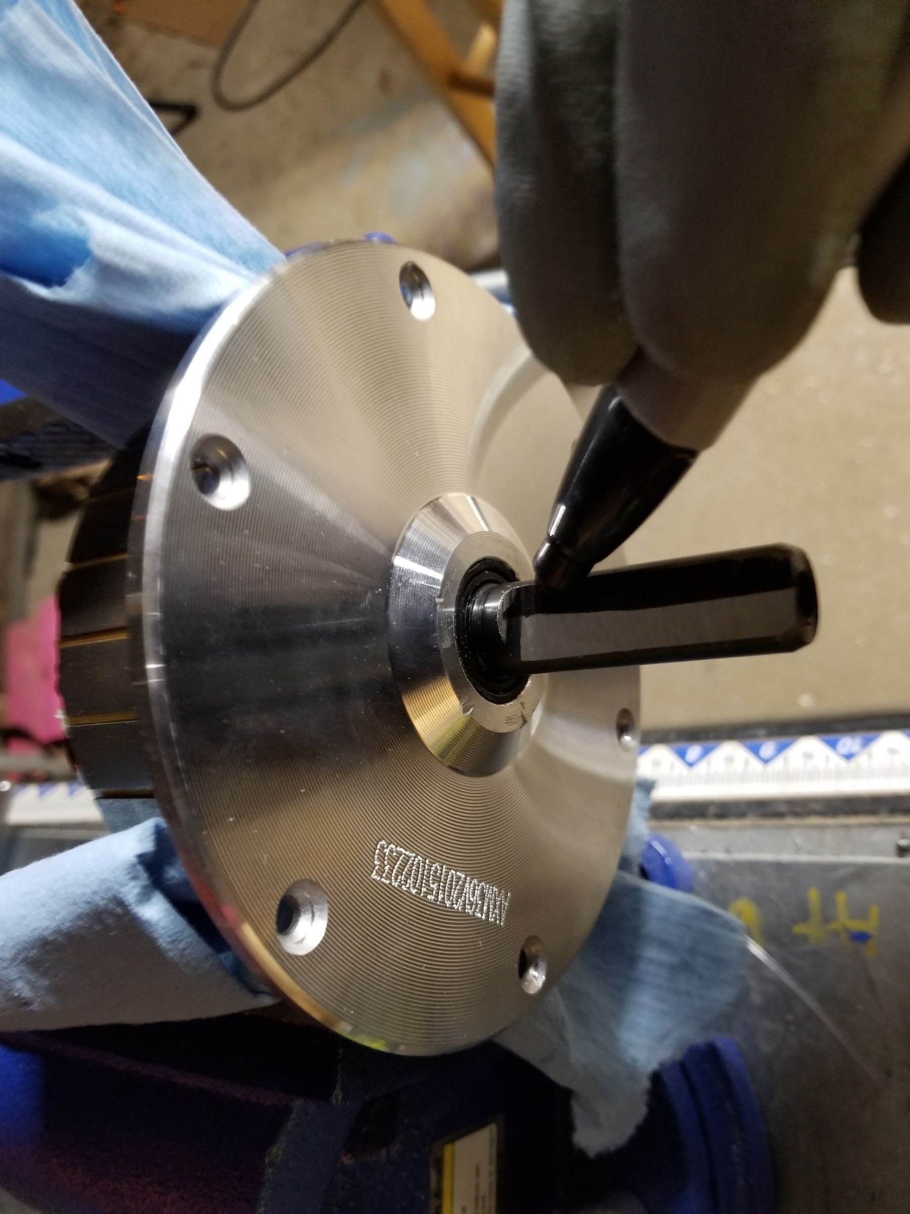 Mounting Hoverboard Wheels Securely and Easily Onto Stateboard ...
