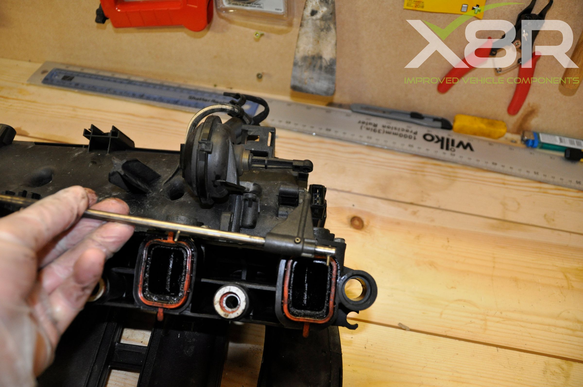 BMW Swirl Flaps Removal Blanks Fitting Guide Tutorial : 11 Steps ...