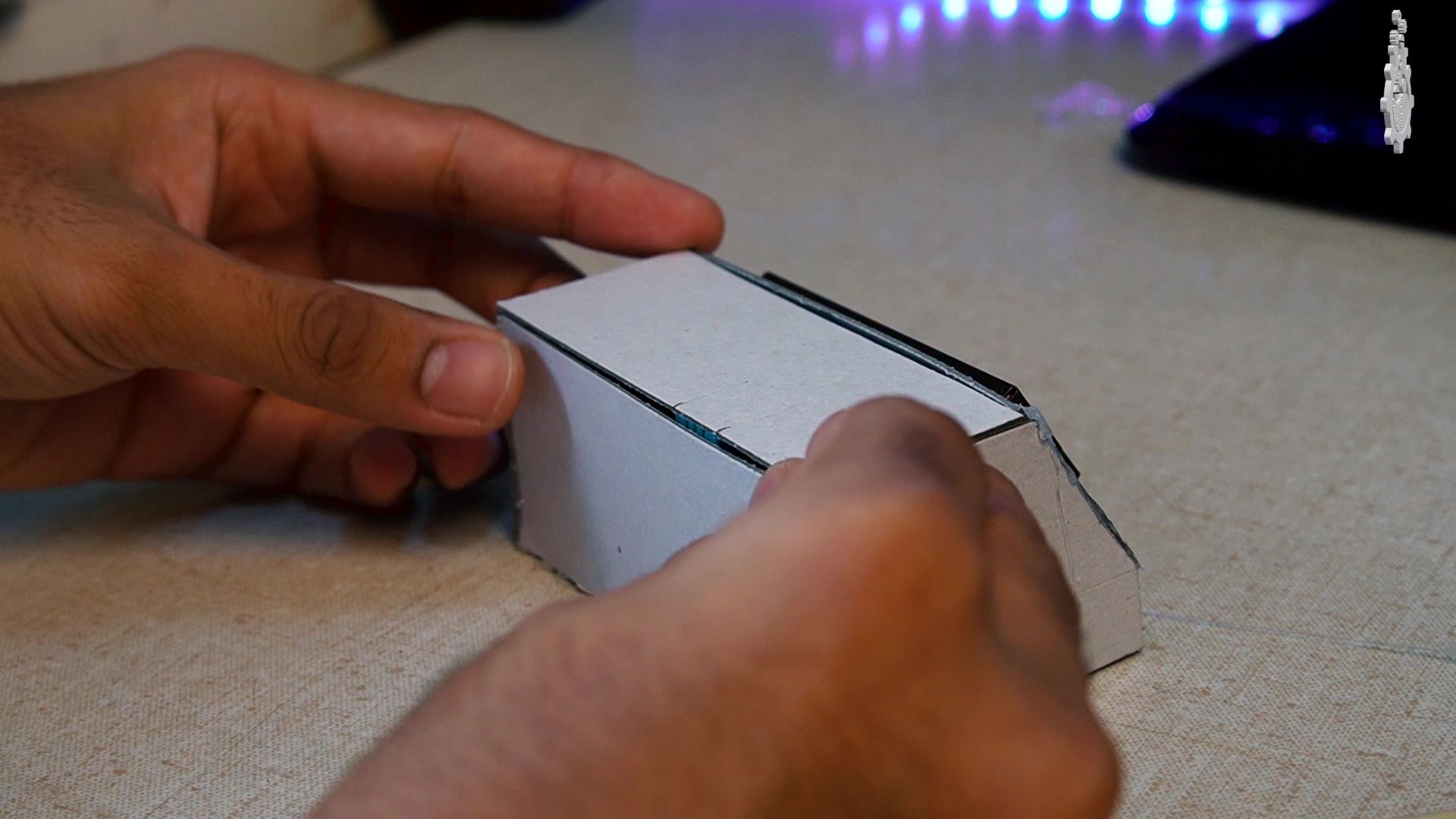 How to Make an Arduino Weather Station With DHT11 Temperature and ...