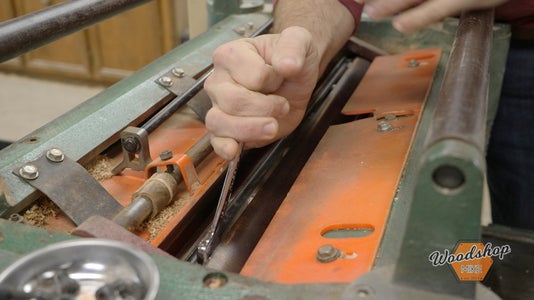 How to Change the Blades in Your Planer : 5 Steps (with Pictures) - Instructables
