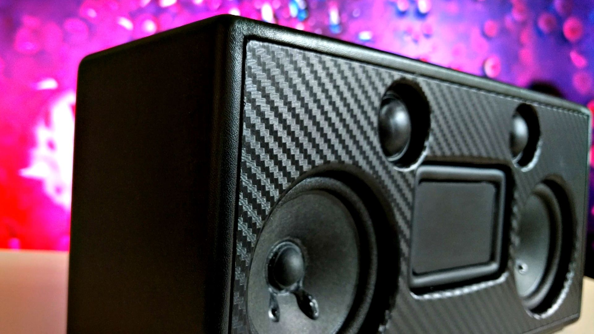 Portable Bluetooth Speaker | Carbon Black : 5 Steps (with Pictures ...