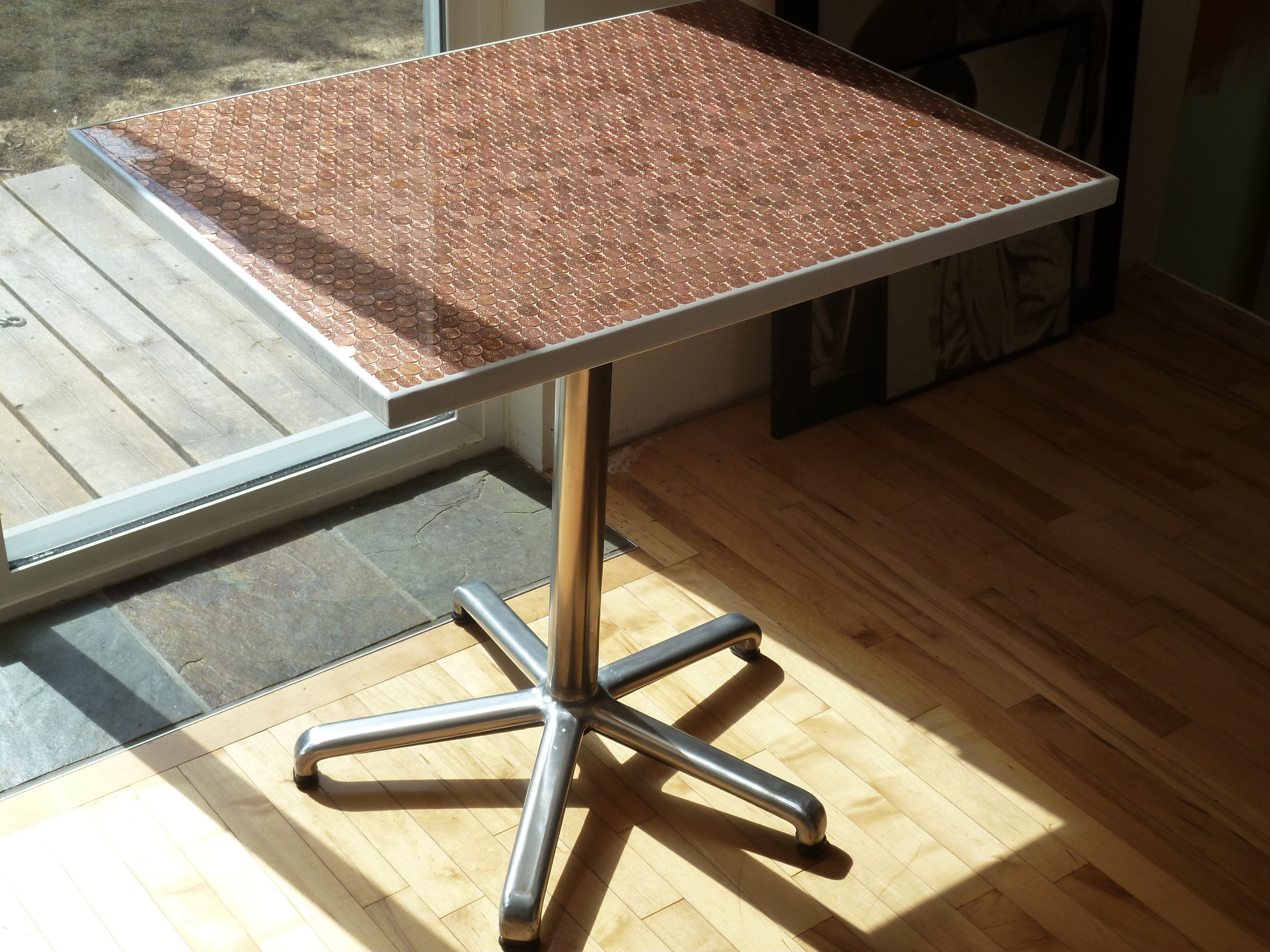 PENNY TABLE : 4 Steps (with Pictures) - Instructables